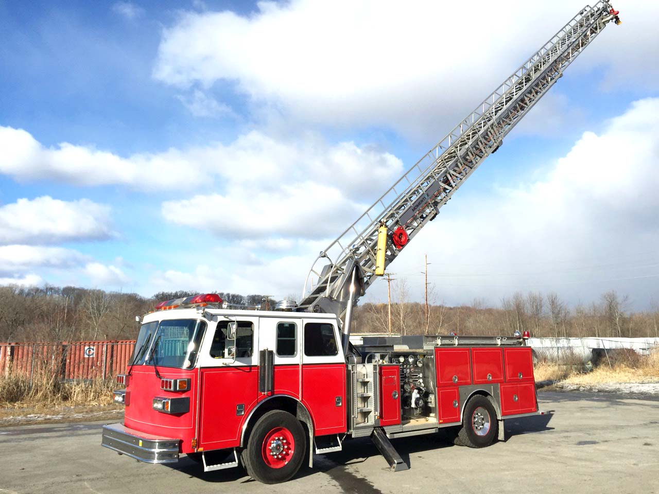 1989 Sutphen 75' Mid-Mount Aerial | Used Truck Details