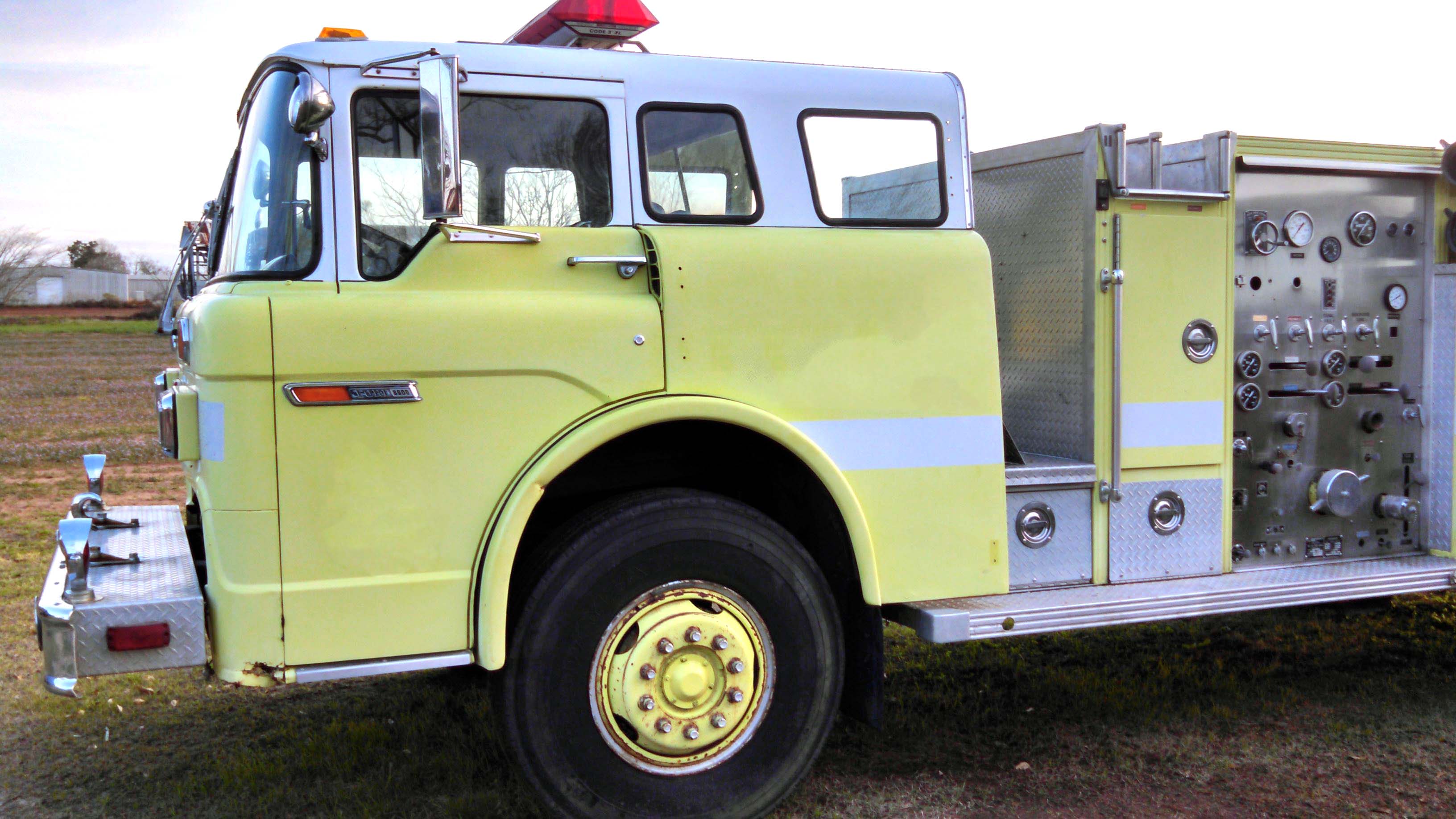 1980 E-One Ford Pumper | Used Truck Details