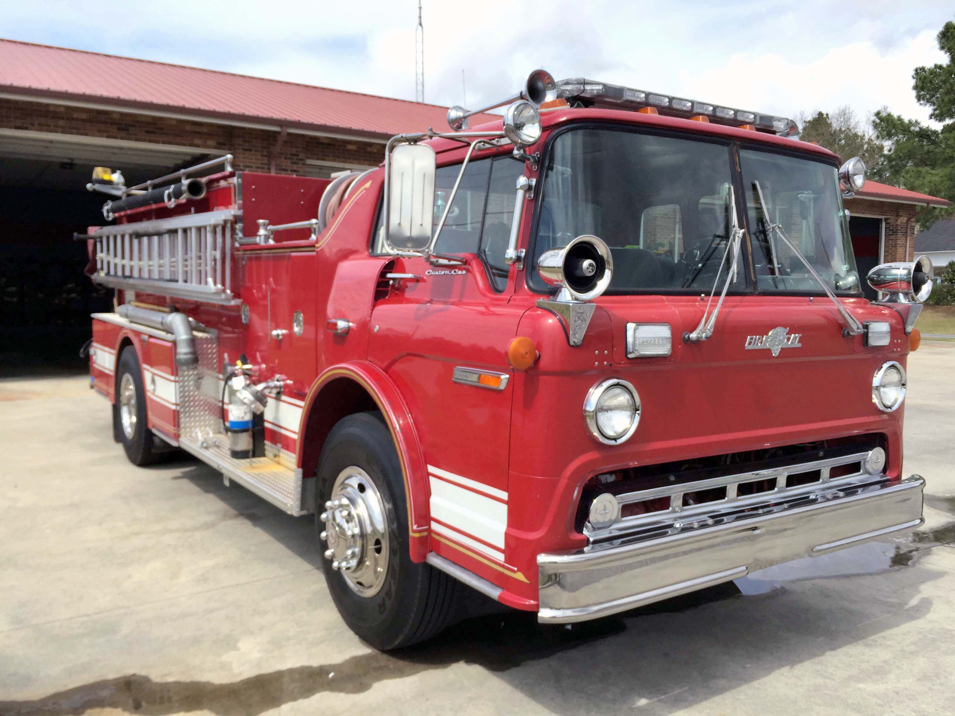 1987 Grumman Ford C8000 Tanker | Used Truck Details