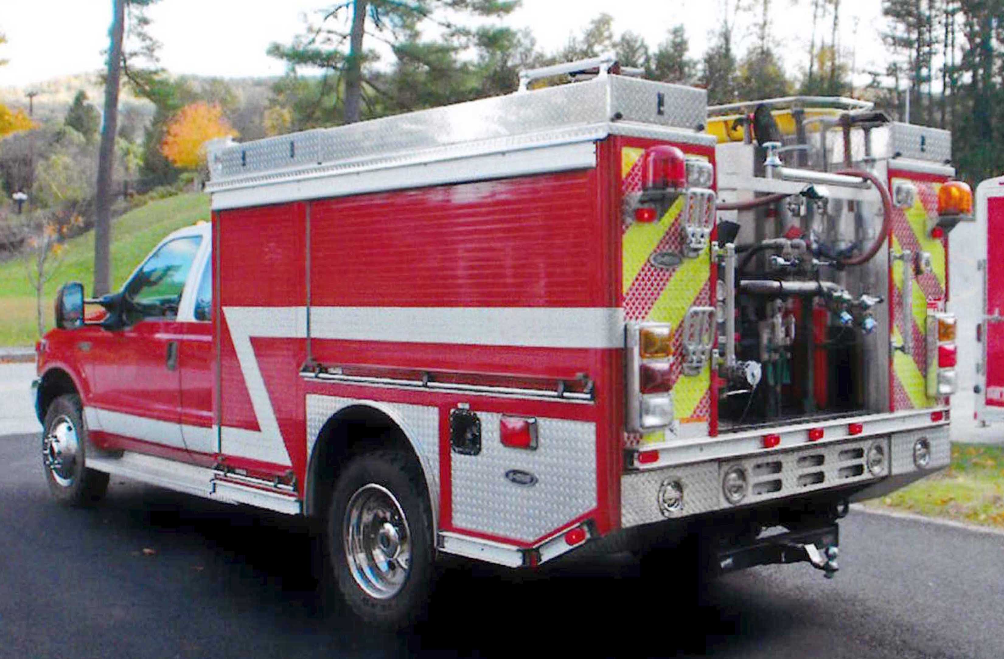 2003 E-One Ford F-550 4x4 Jack Rabbit | Used Truck Details