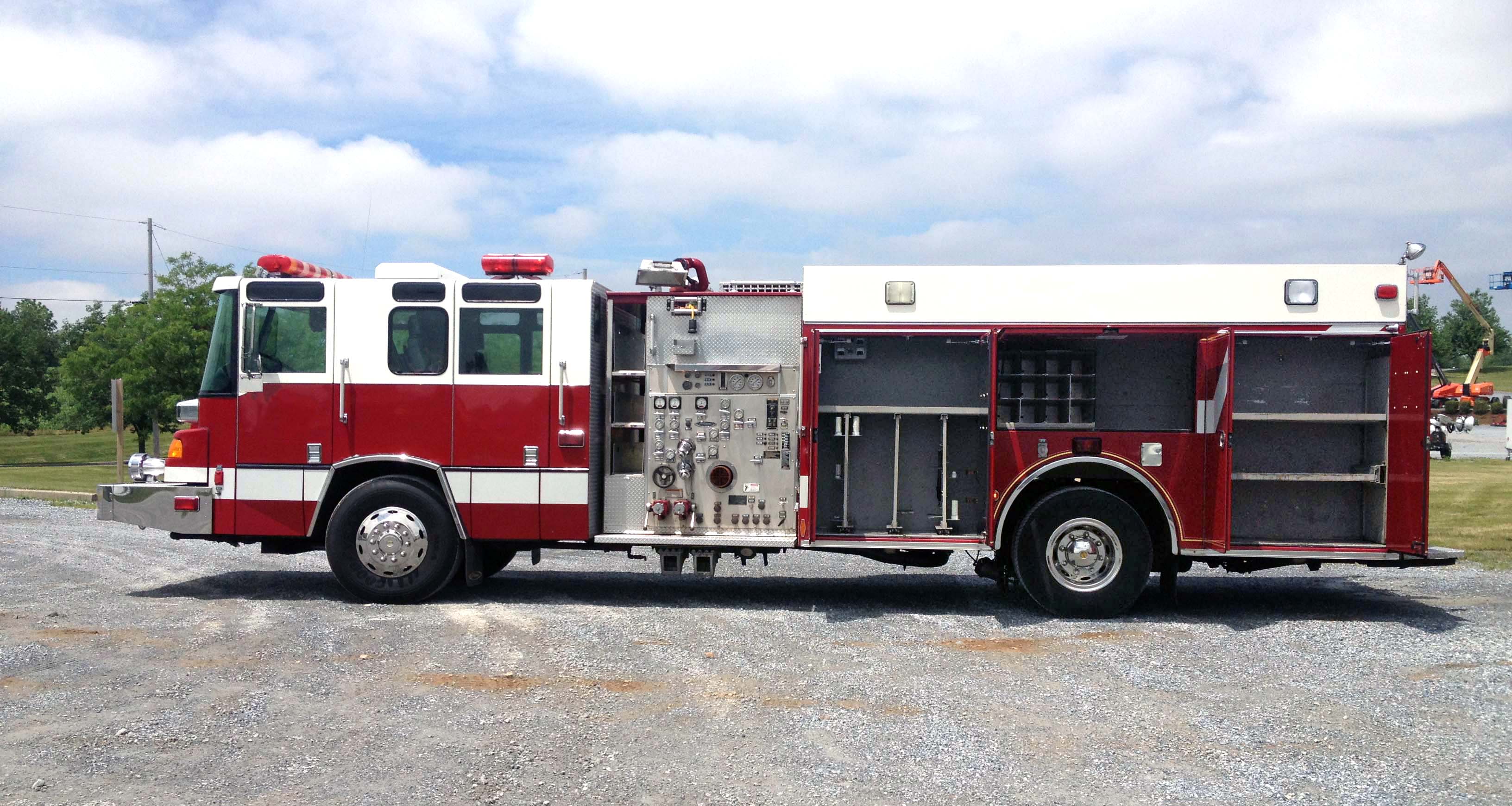 1998 Pierce Quantum Custom Pumper | Used Truck Details