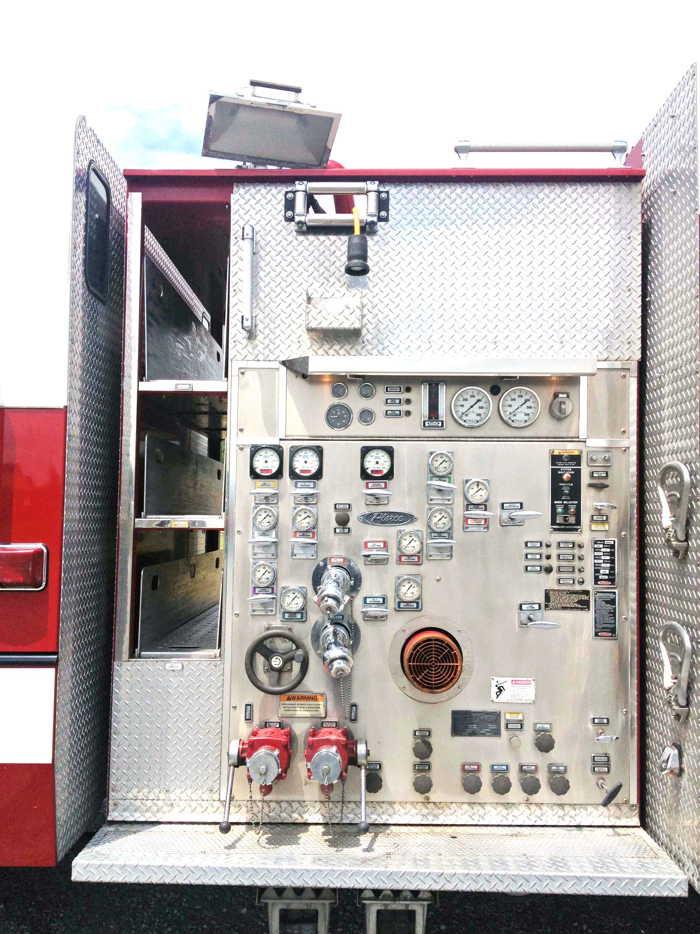 1998 Pierce Quantum Custom Pumper | Used Truck Details