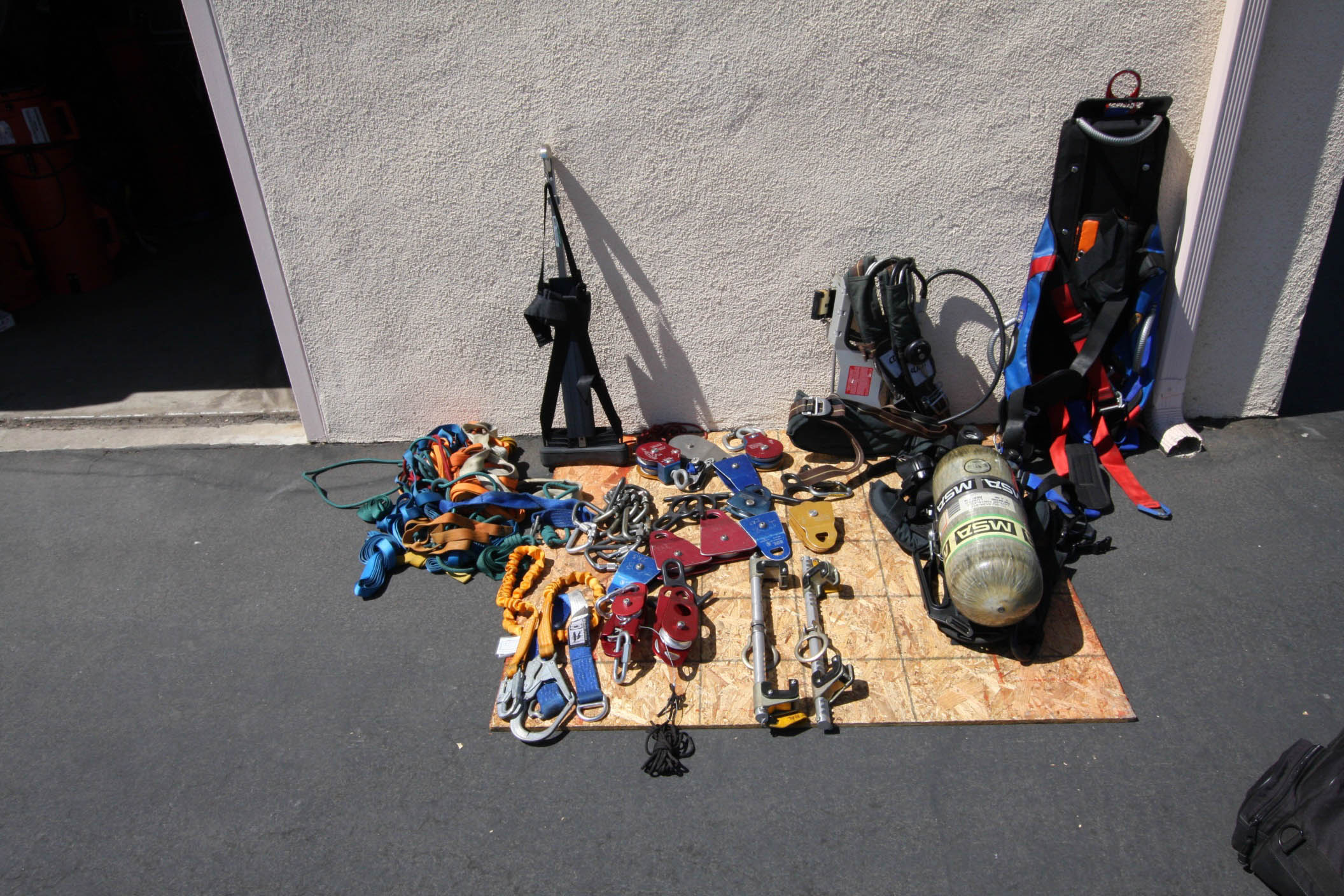 Rescue Gear & Equipment | Used Truck Details