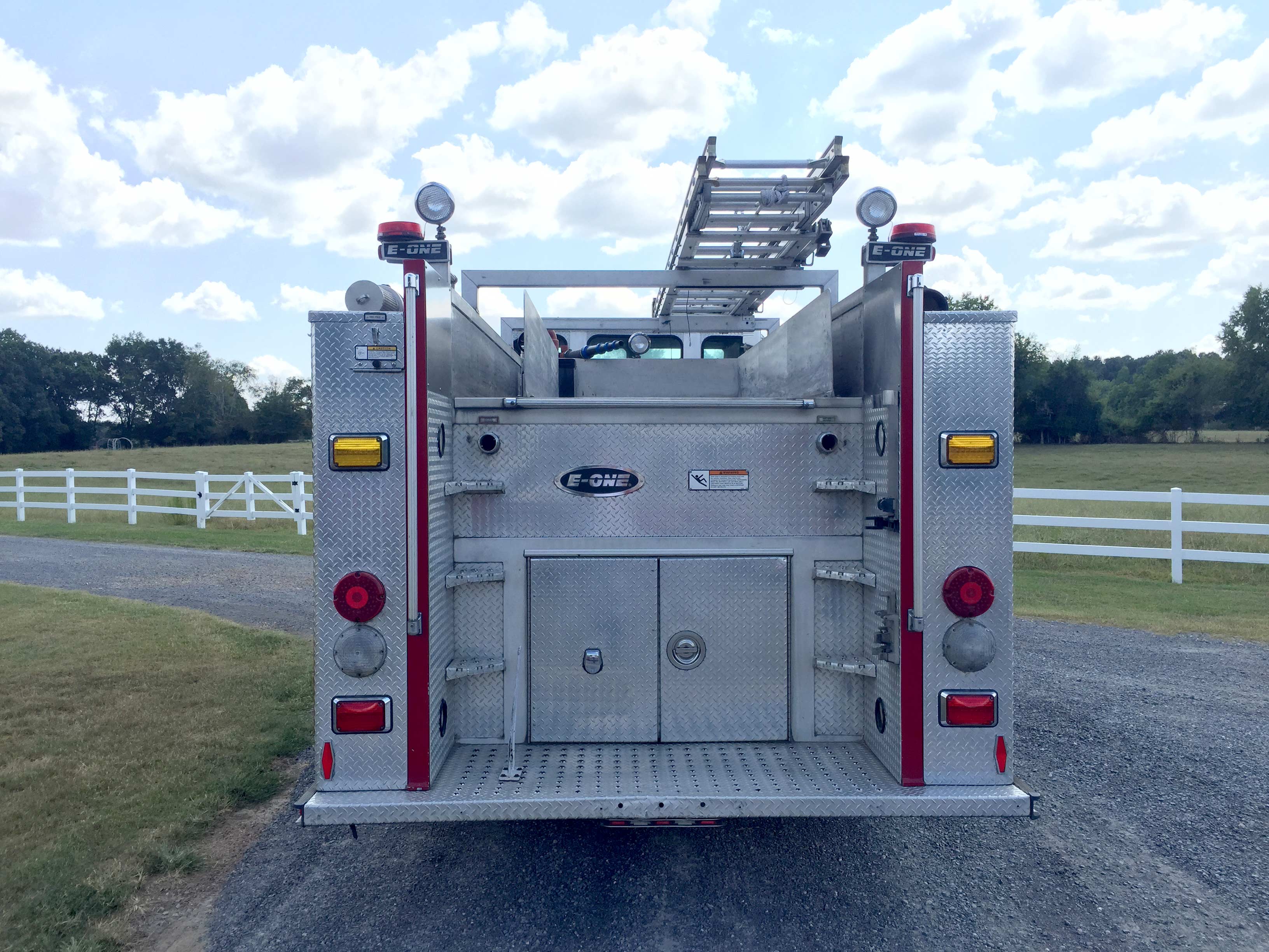 2003 E-One Typhoon Custom Rescue Pumper | Used Truck Details