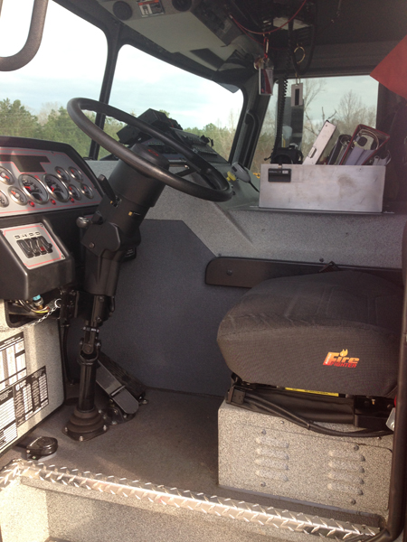 2010 Sutphen SP70 70' Mid Mount Platform | Used Truck Details