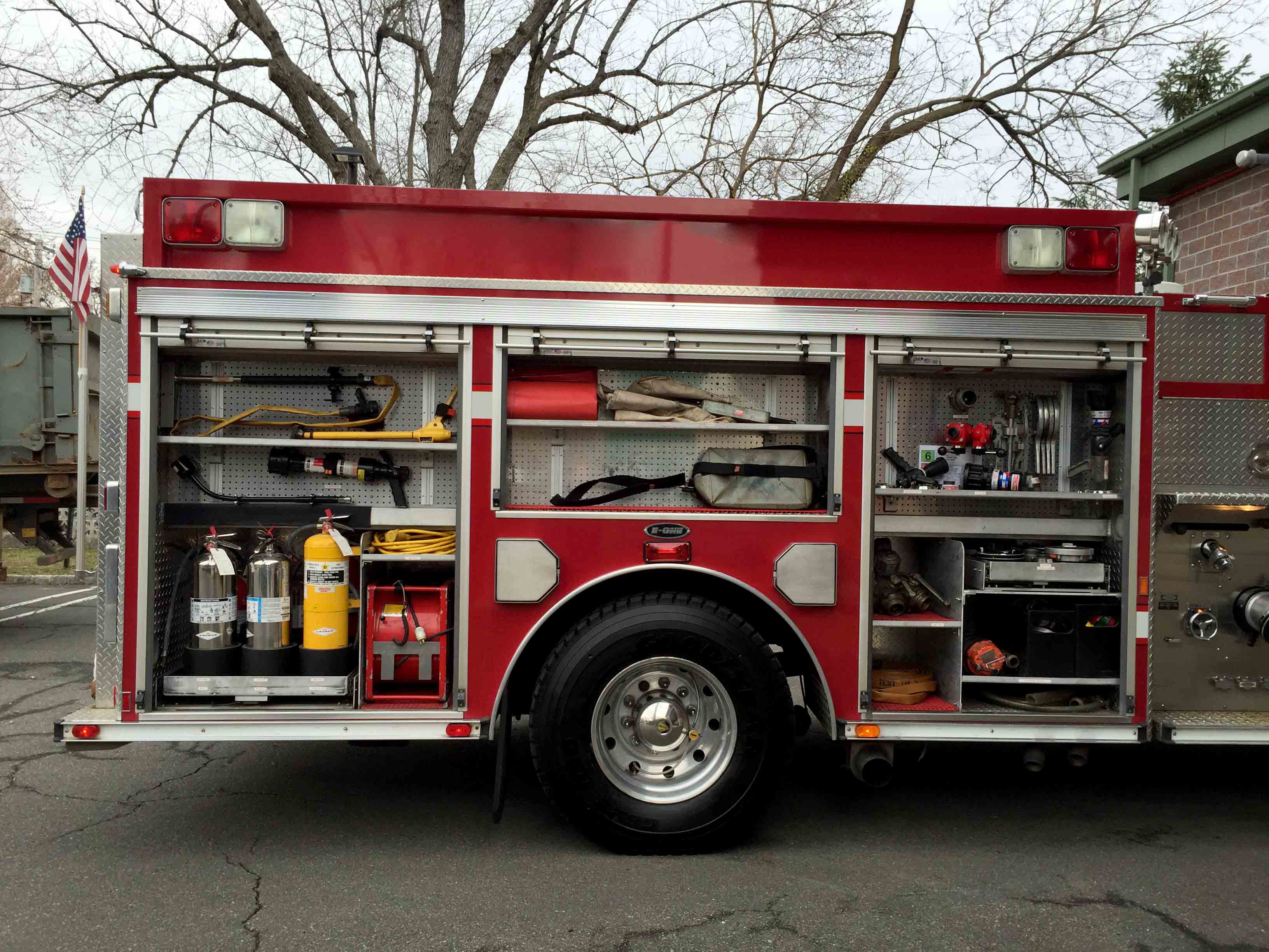 1996 E-One Cyclone Custom Rescue Pumper | Used Truck Details