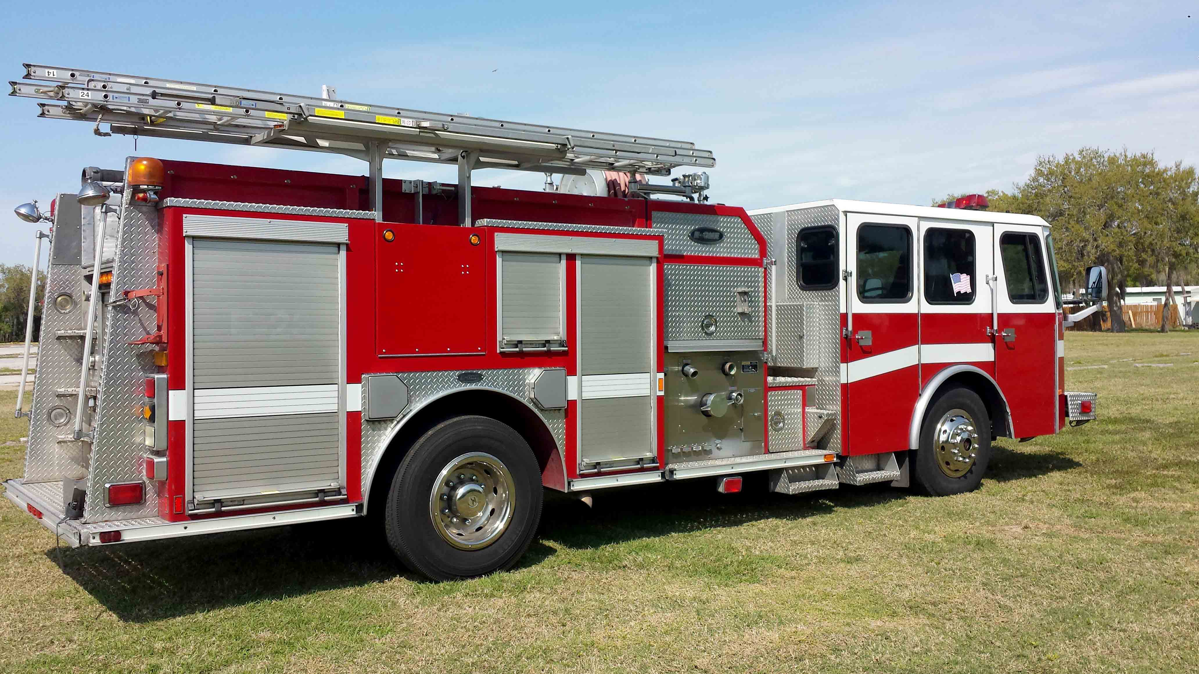 2000 E-One Rescue Top-Mount Rescue Pumper | Used Truck Details
