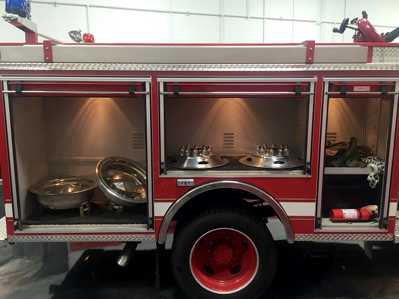 2006 Pierce Contender Ford F-550 4x4 Mini Pumper | Used Truck Details