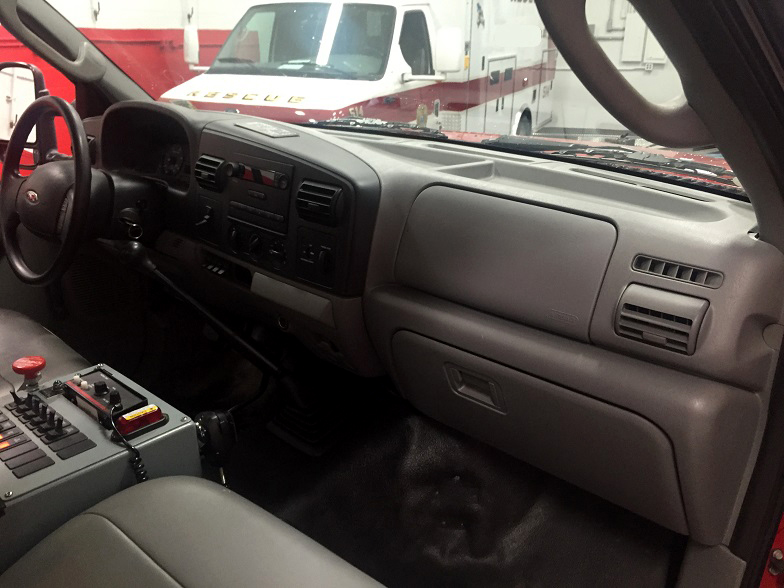 2006 Pierce Contender Ford F-550 4x4 Mini Pumper | Used Truck Details