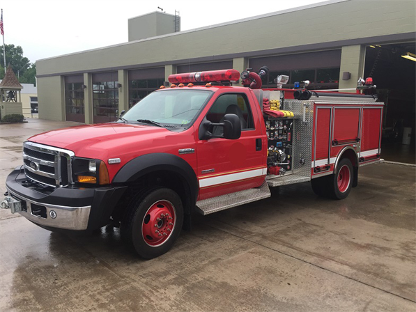 2006 Pierce Contender Ford F-550 4x4 Mini Pumper | Used Truck Details