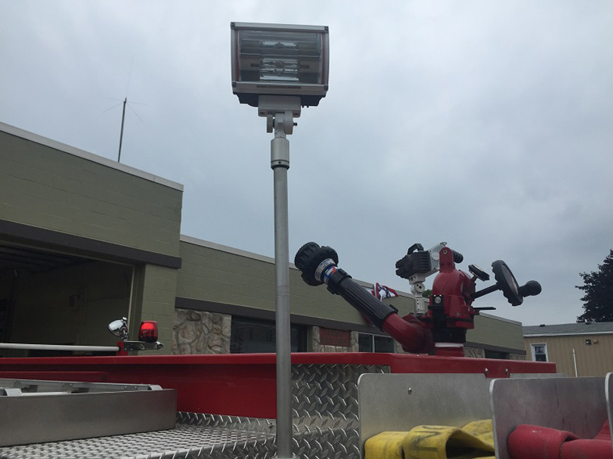 2006 Pierce Contender Ford F-550 4x4 Mini Pumper | Used Truck Details