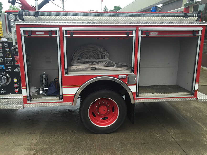 2006 Pierce Contender Ford F-550 4x4 Mini Pumper | Used Truck Details
