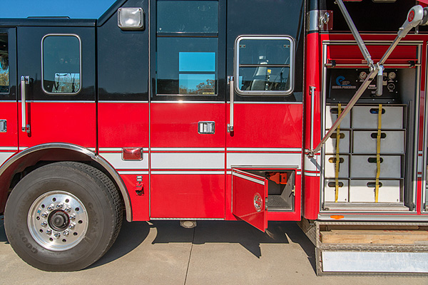 2001 Pierce Lance Custom Walk-In Heavy Rescue | Used Truck Details