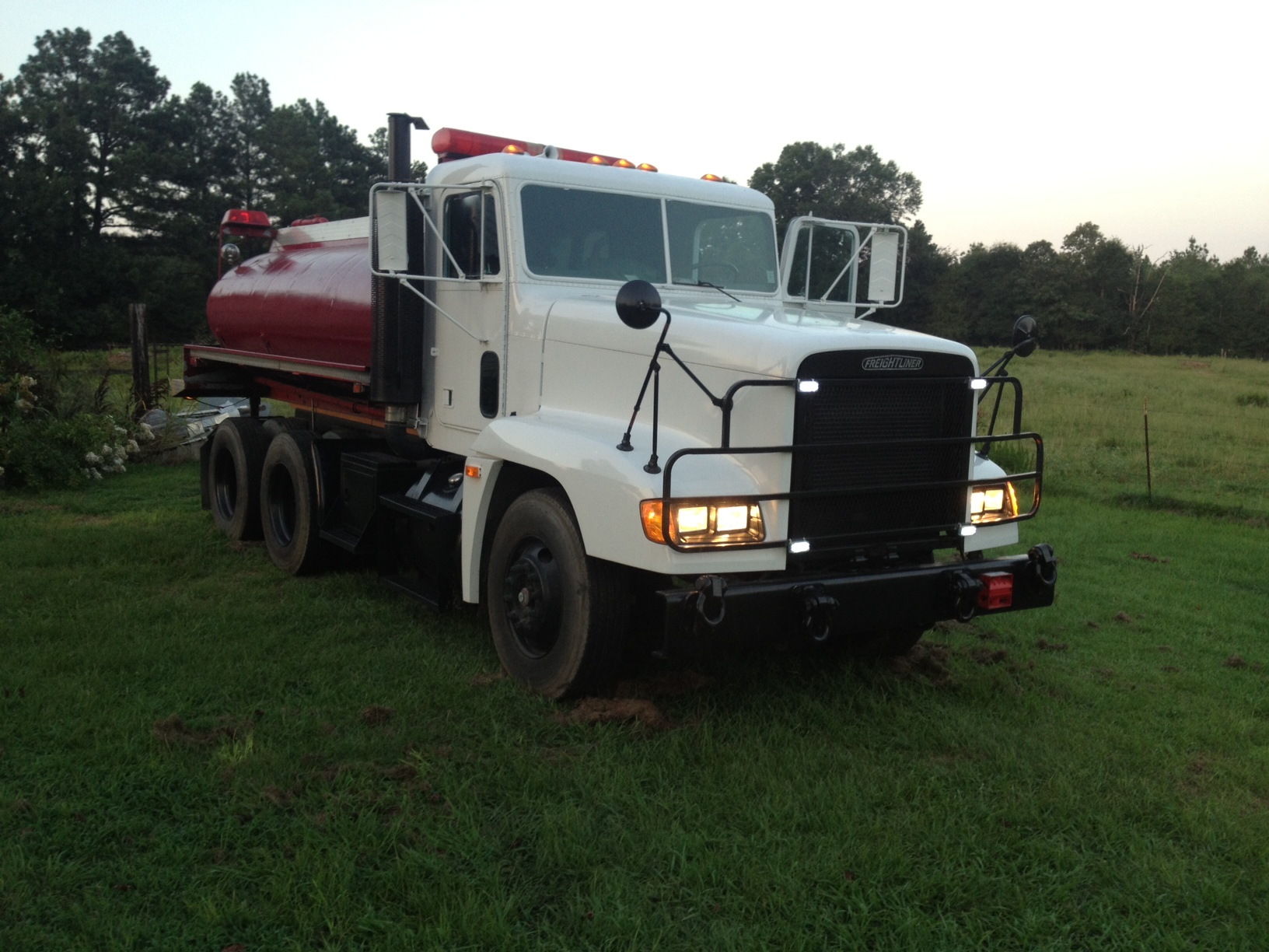 1992 Freightliner Tanker | Used Truck Details