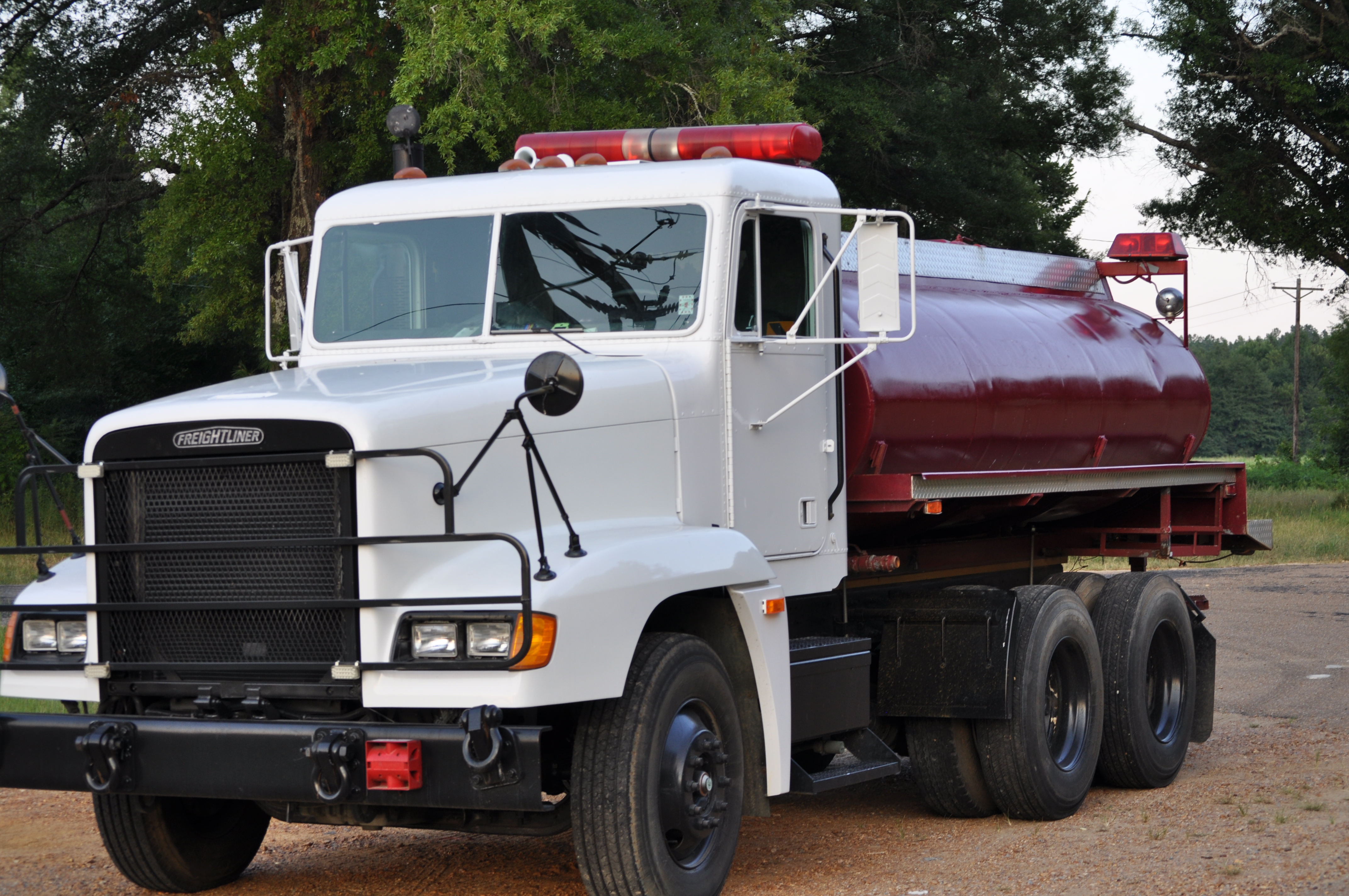 1992 Freightliner Tanker | Used Truck Details
