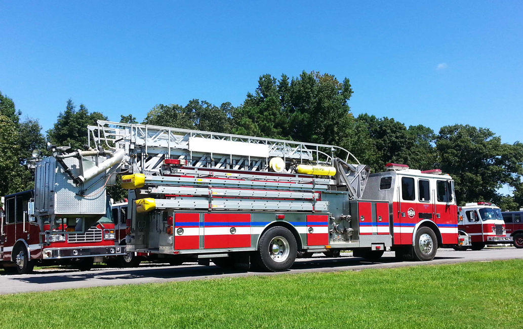 1997 Sutphen MT75 Mid-Mount Platform | Used Truck Details