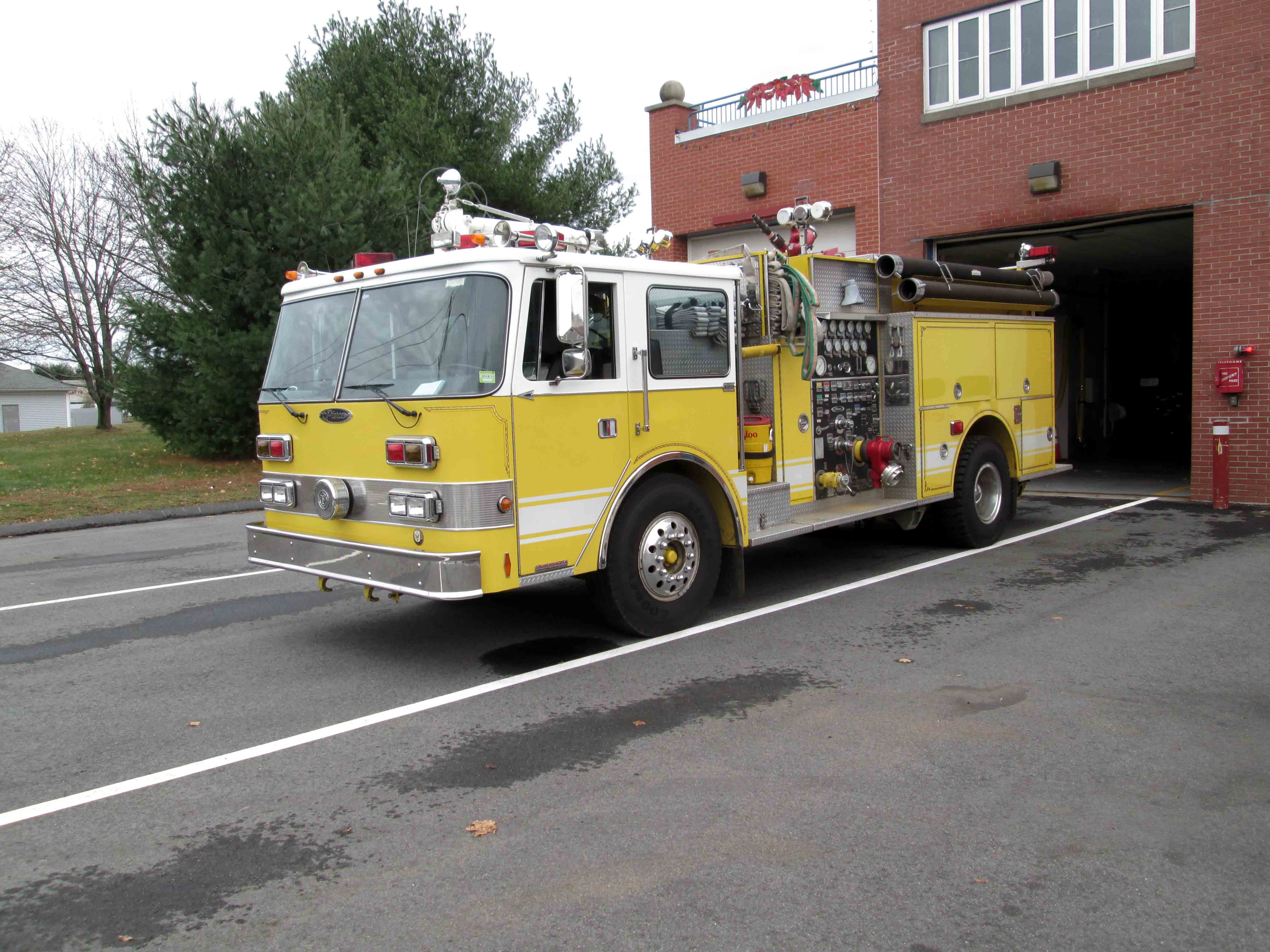 1986 Pierce Arrow Pumper | Used Truck Details