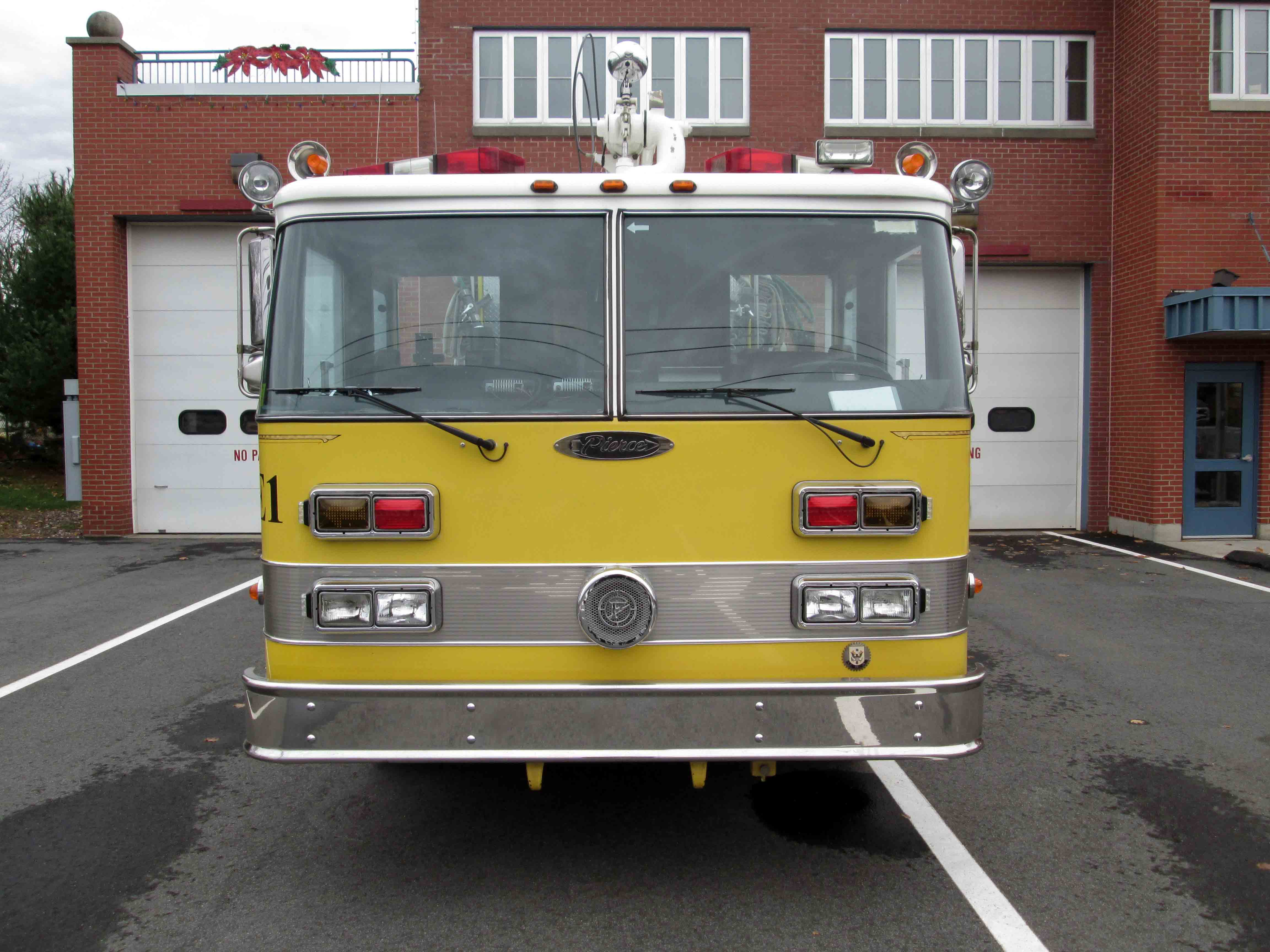 1986 Pierce Arrow Pumper | Used Truck Details