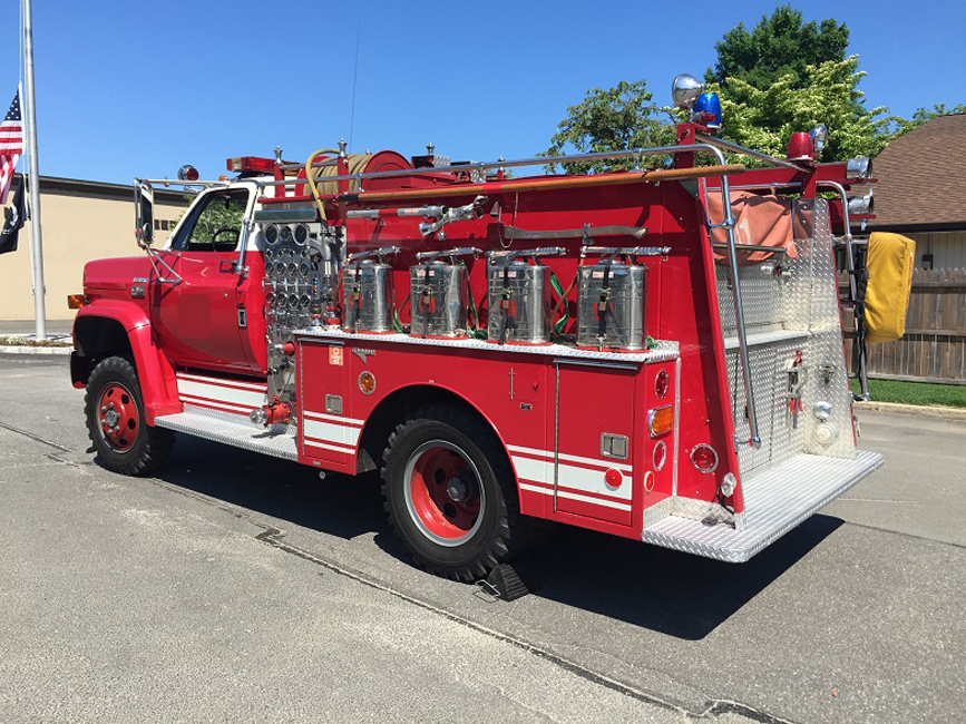 1979 GMC 600 4x4 Forestry Mini Pumper | Used Truck Details