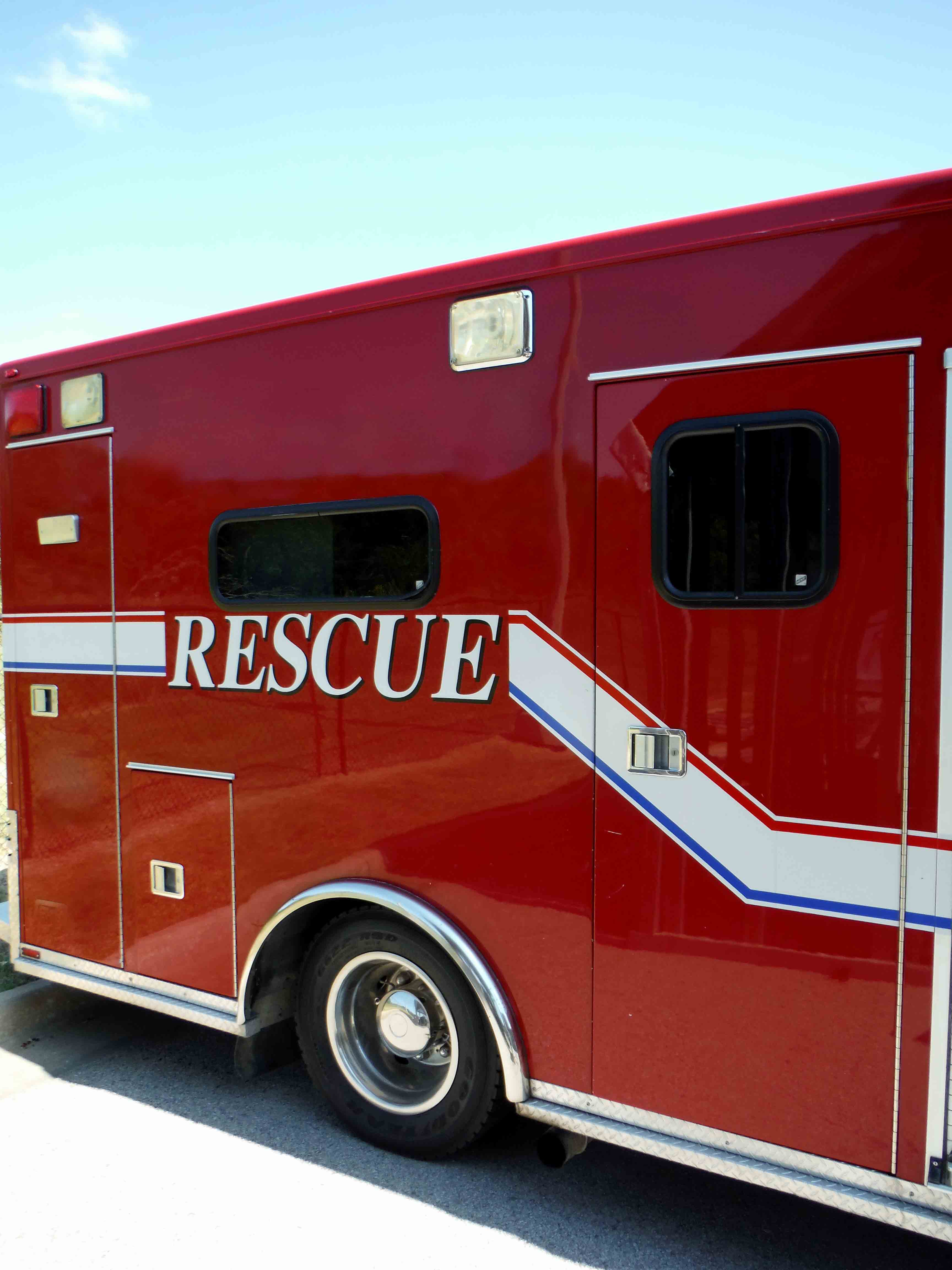 2006 Marque International Rescue Ambulance | Used Truck Details