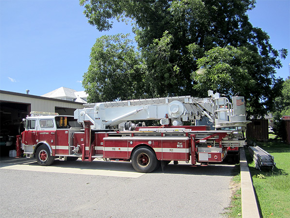 1973 Mack Baker Aerialscope | Used Truck Details