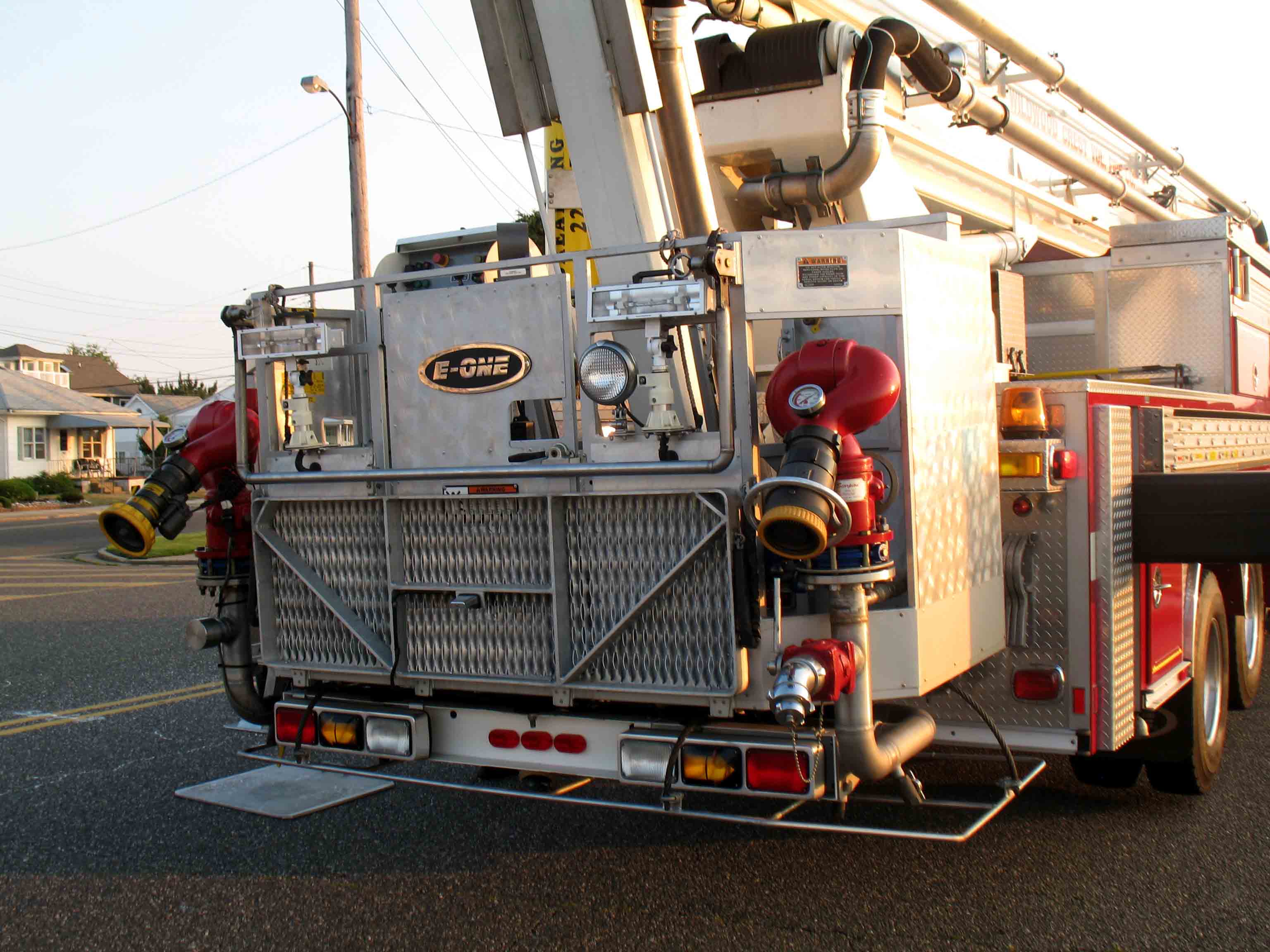 2000 E-One Cyclone II 95' Bronto | Used Truck Details