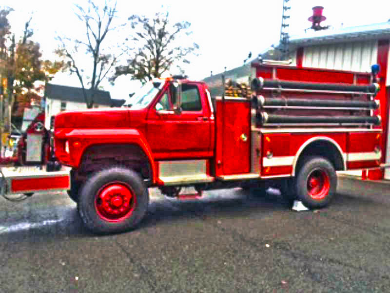 1987 FMC Ford 4x4 Midi Pumper | Used Truck Details