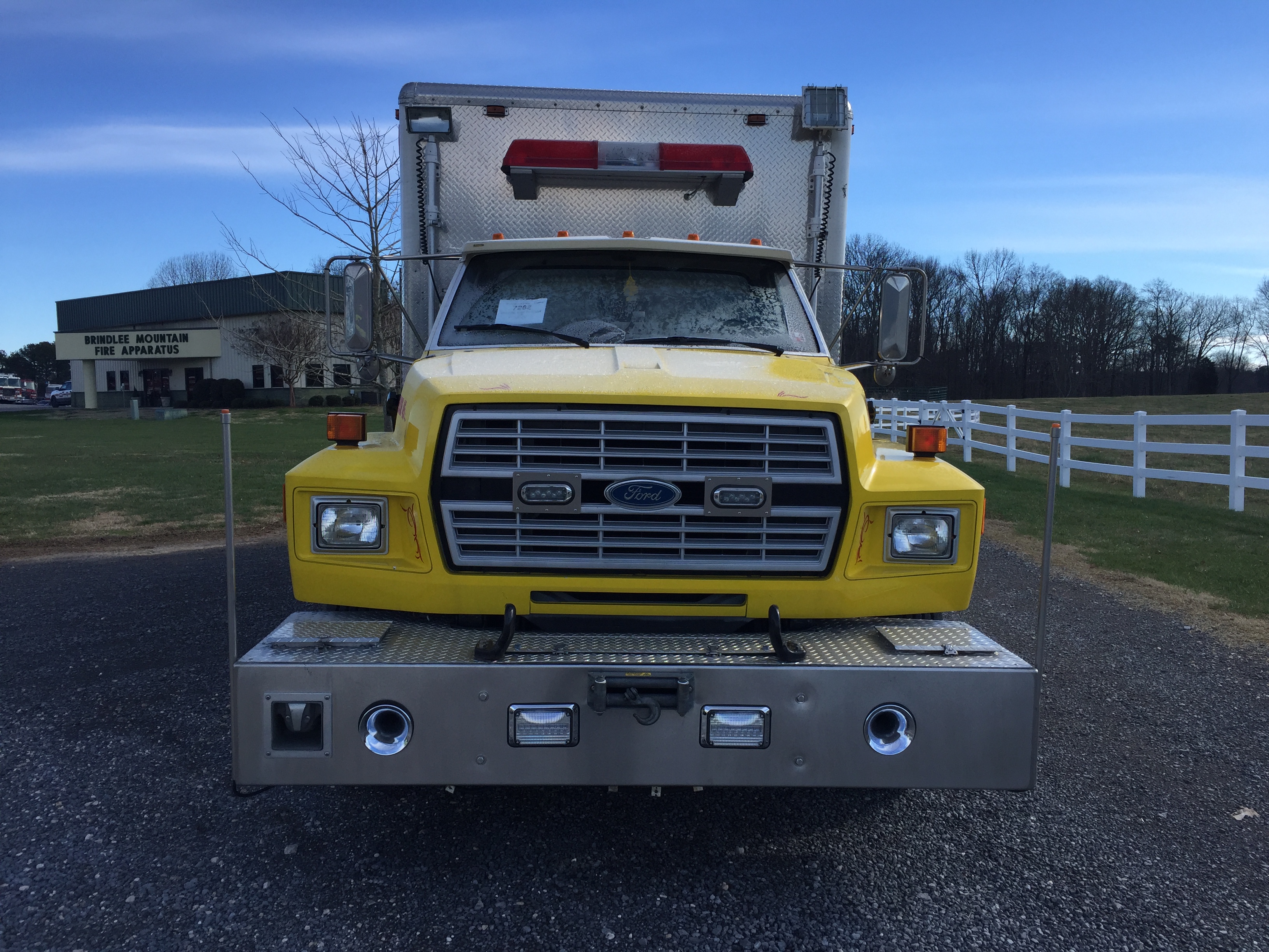 1994 New Lexington Ford Walk-In Rescue | Used Truck Details