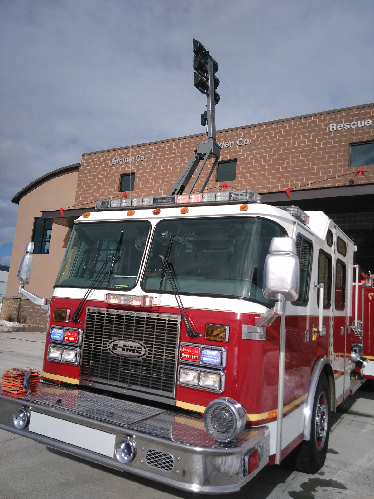 1999 E-One Cyclone Custom Pumper | Used Truck Details