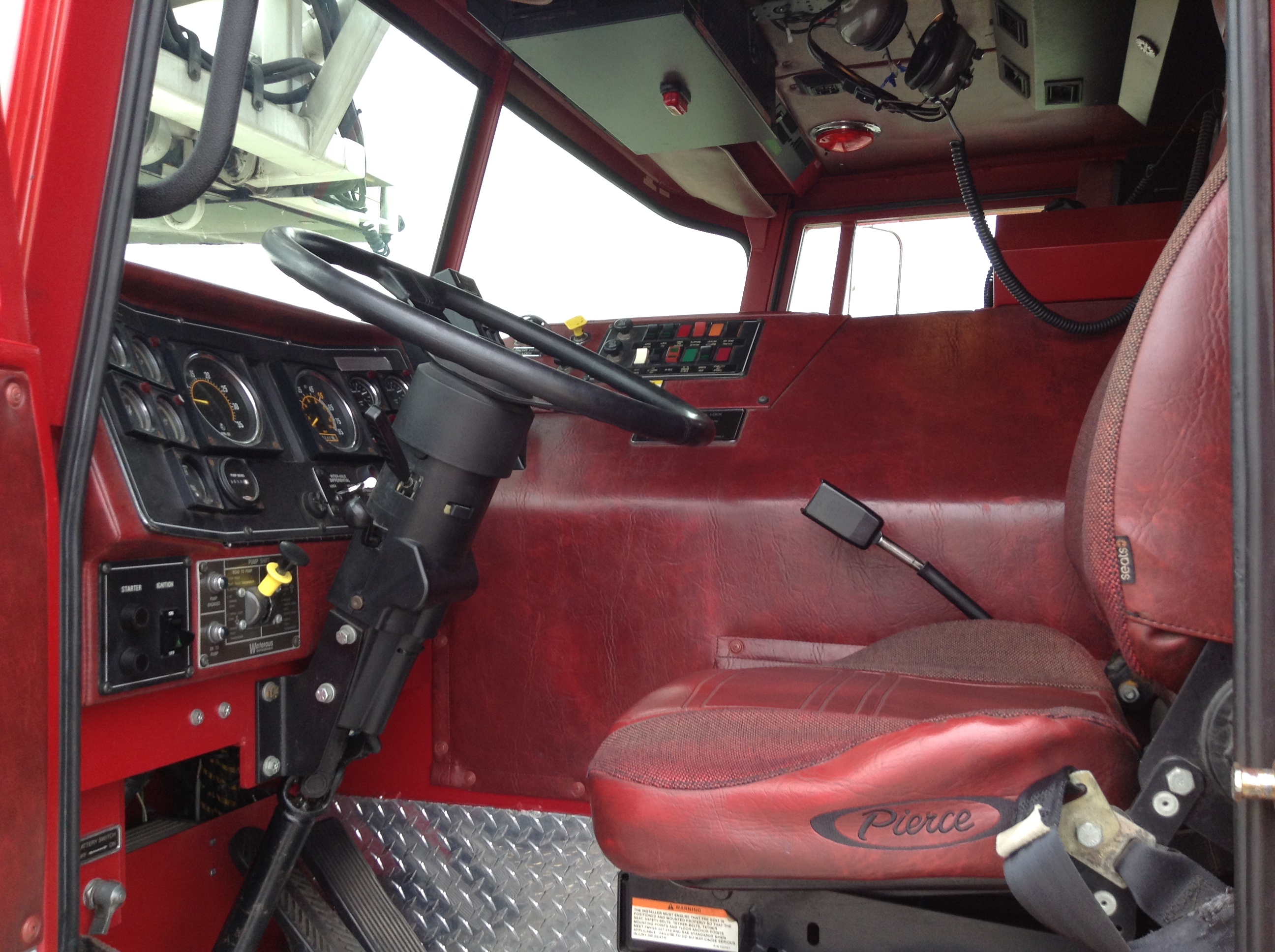 1997 Pierce Lance 100' Platform | Used Truck Details