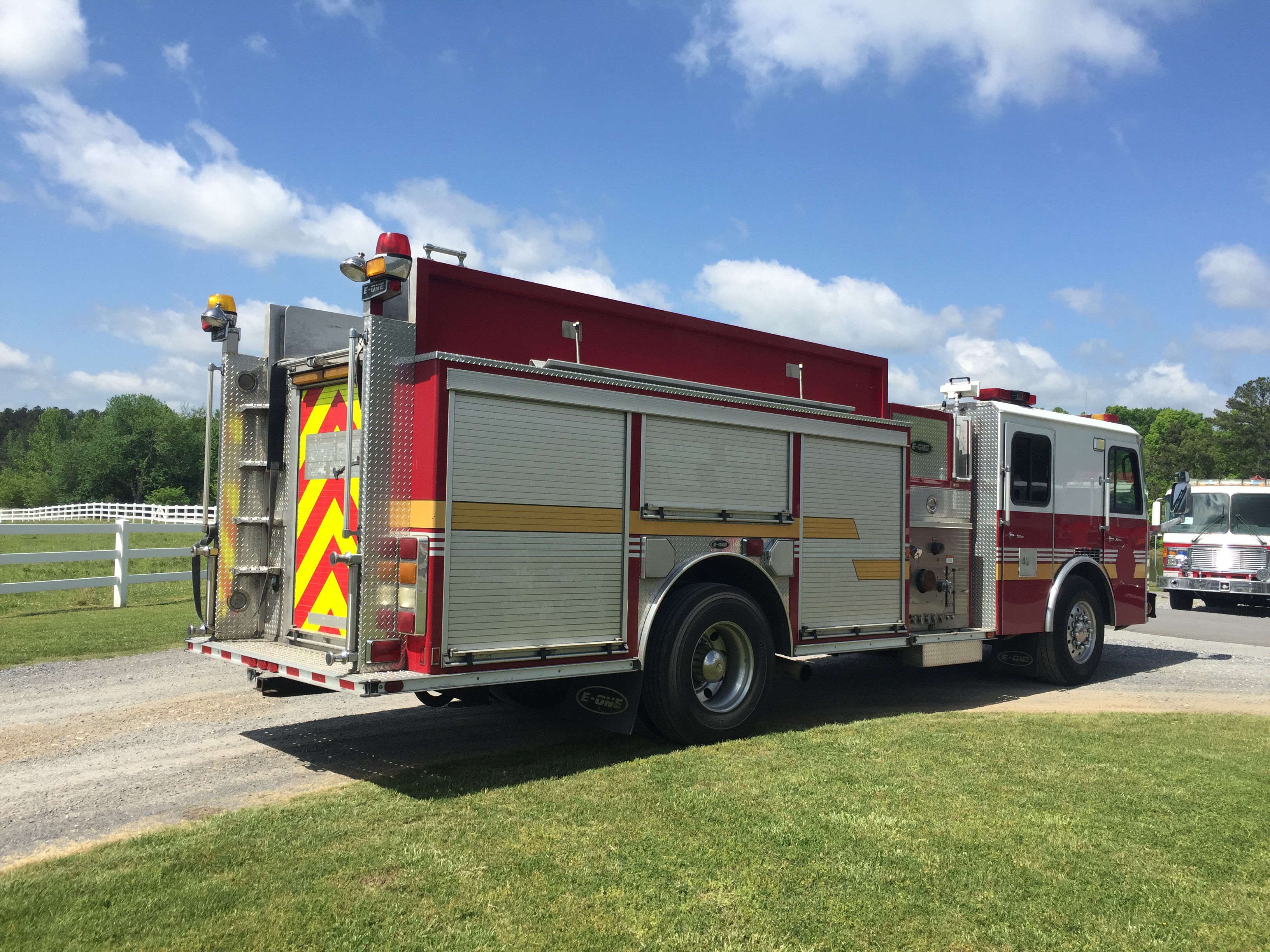 2002 E-One Typhoon Rescue Pumper | Used Truck Details