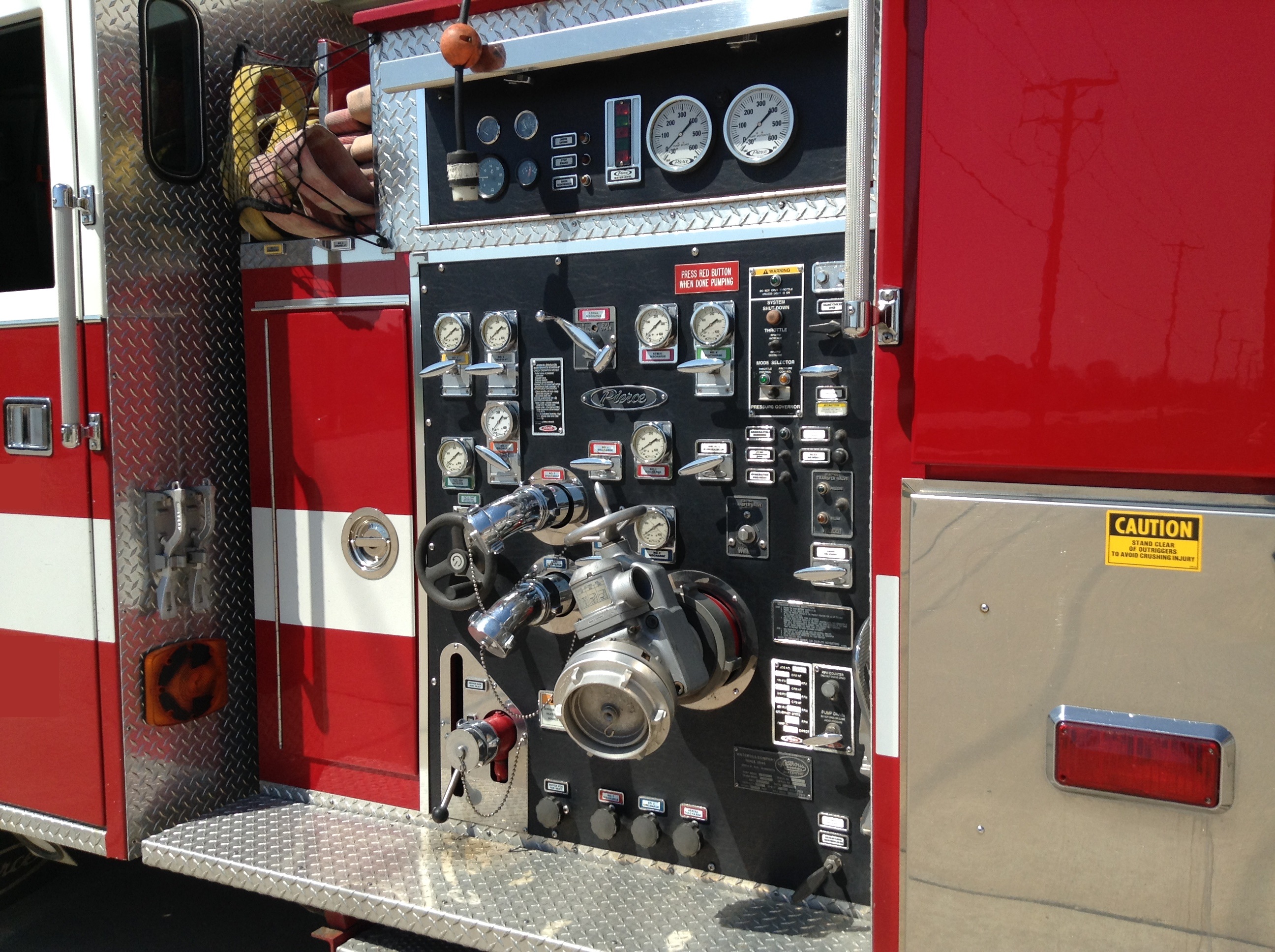 1997 Pierce Lance 100' Platform | Used Truck Details