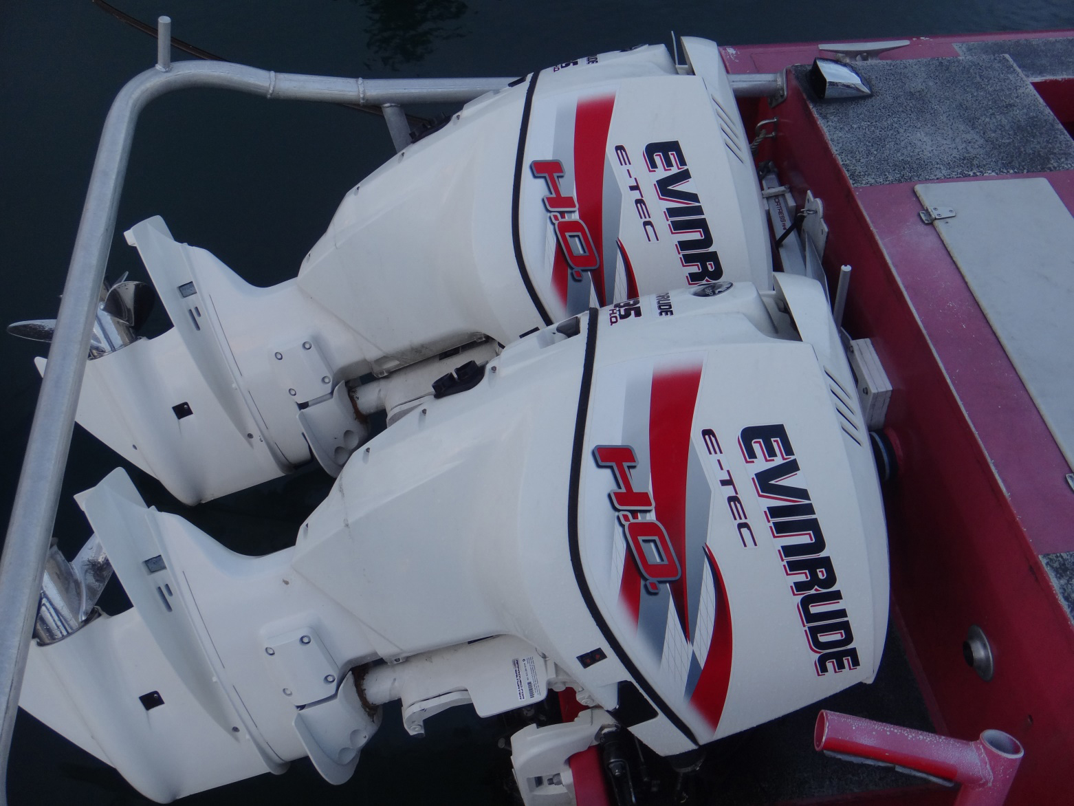 2003 Almar Center Enclosed Console Fire Boat | Used Truck Details