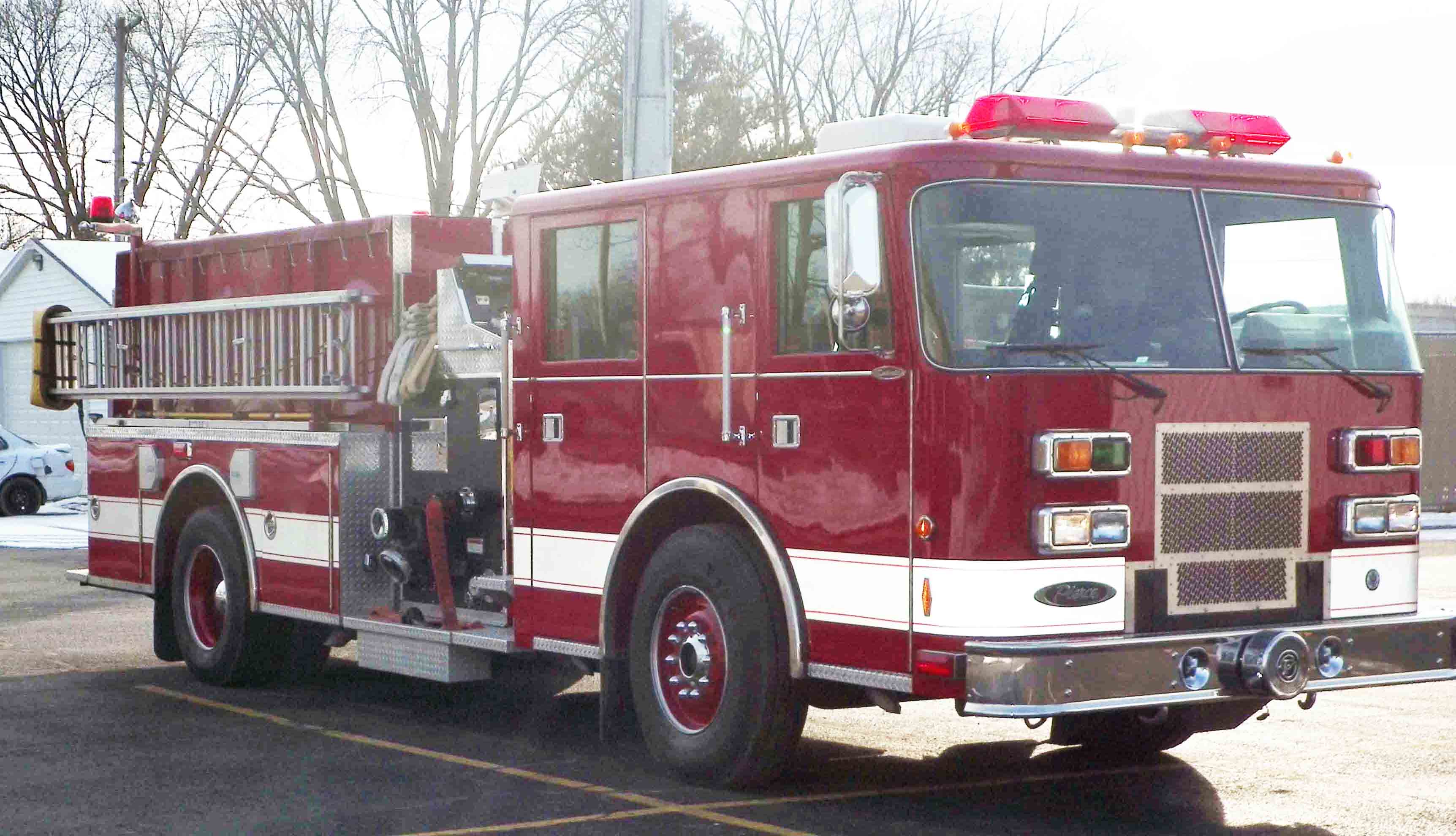2000 Pierce Contender Pumper | Used Truck Details