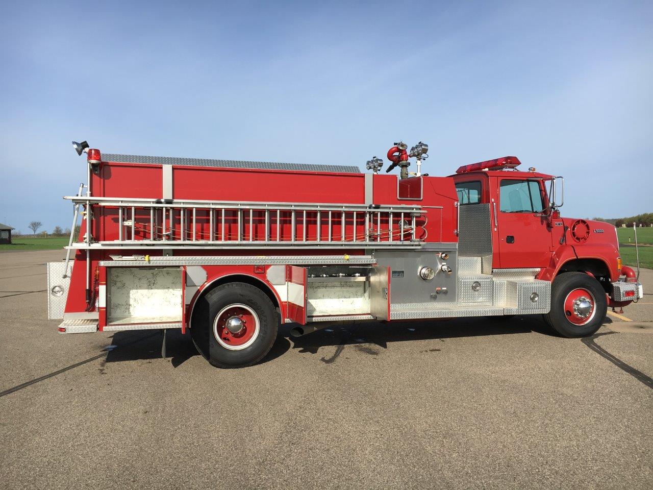 1993 Custom Fire Ford Pumper Tanker | Used Truck Details