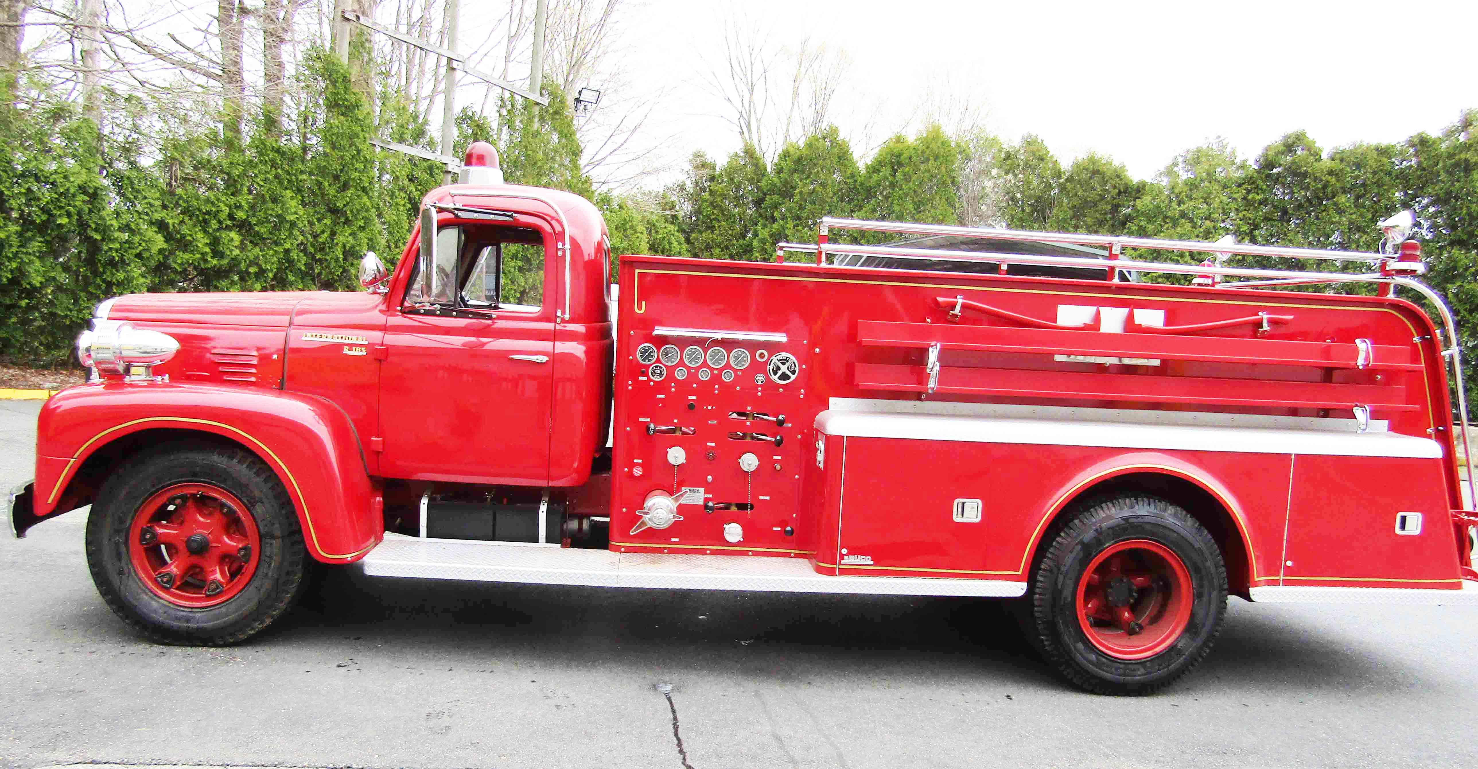 1960 International Pumper | Used Truck Details