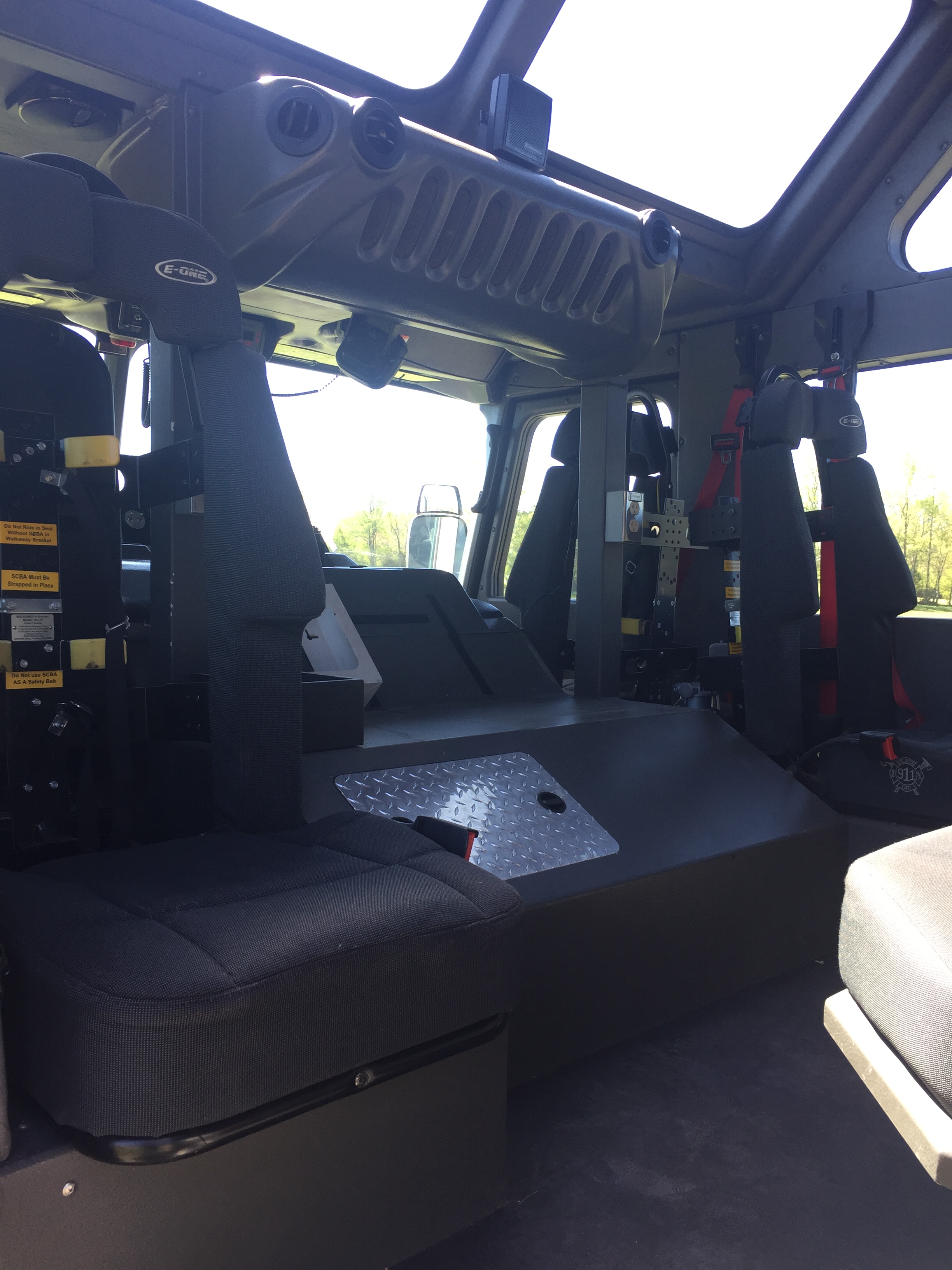 2005 E-One Typhoon Heavy Rescue | Used Truck Details