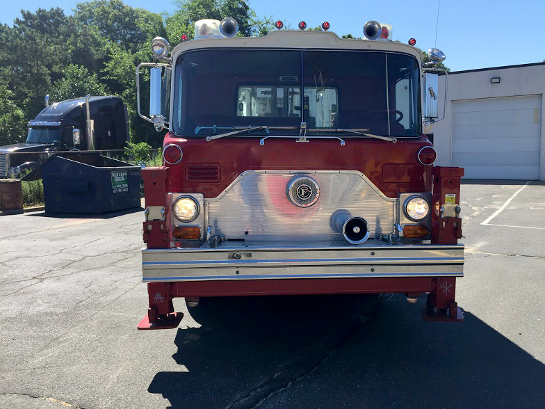 1974 Baker Mack 75' Aerialscope Platform | Used Truck Details
