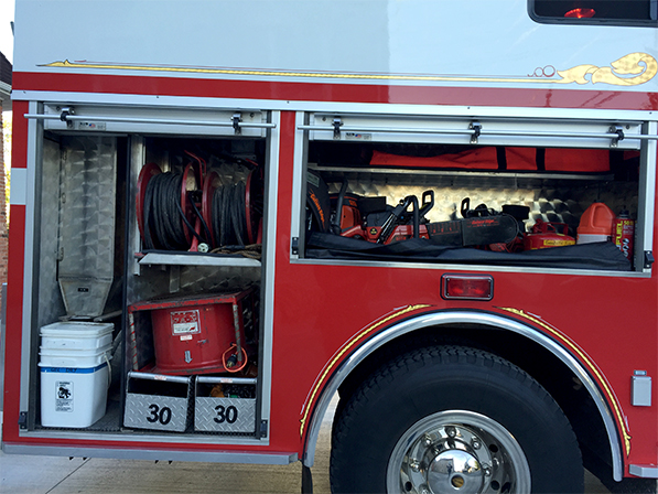 1997 New Lexington Peterbilt Walk-In Rescue | Used Truck Details