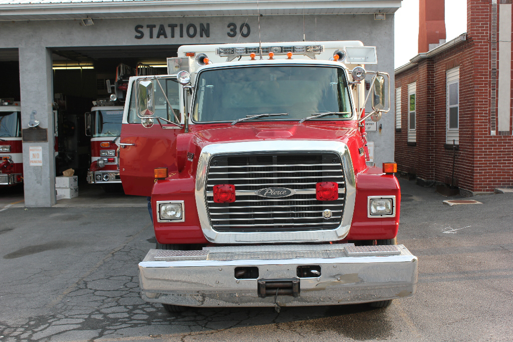 1990 Pierce Ford Rescue | Used Truck Details