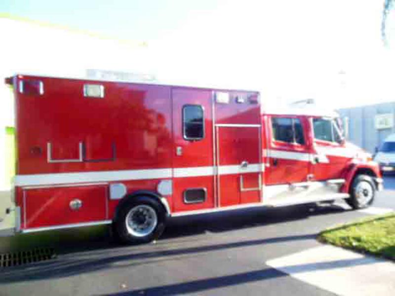 2004 American La France Freightliner M2 High Top Crew Cab Ambulance ...