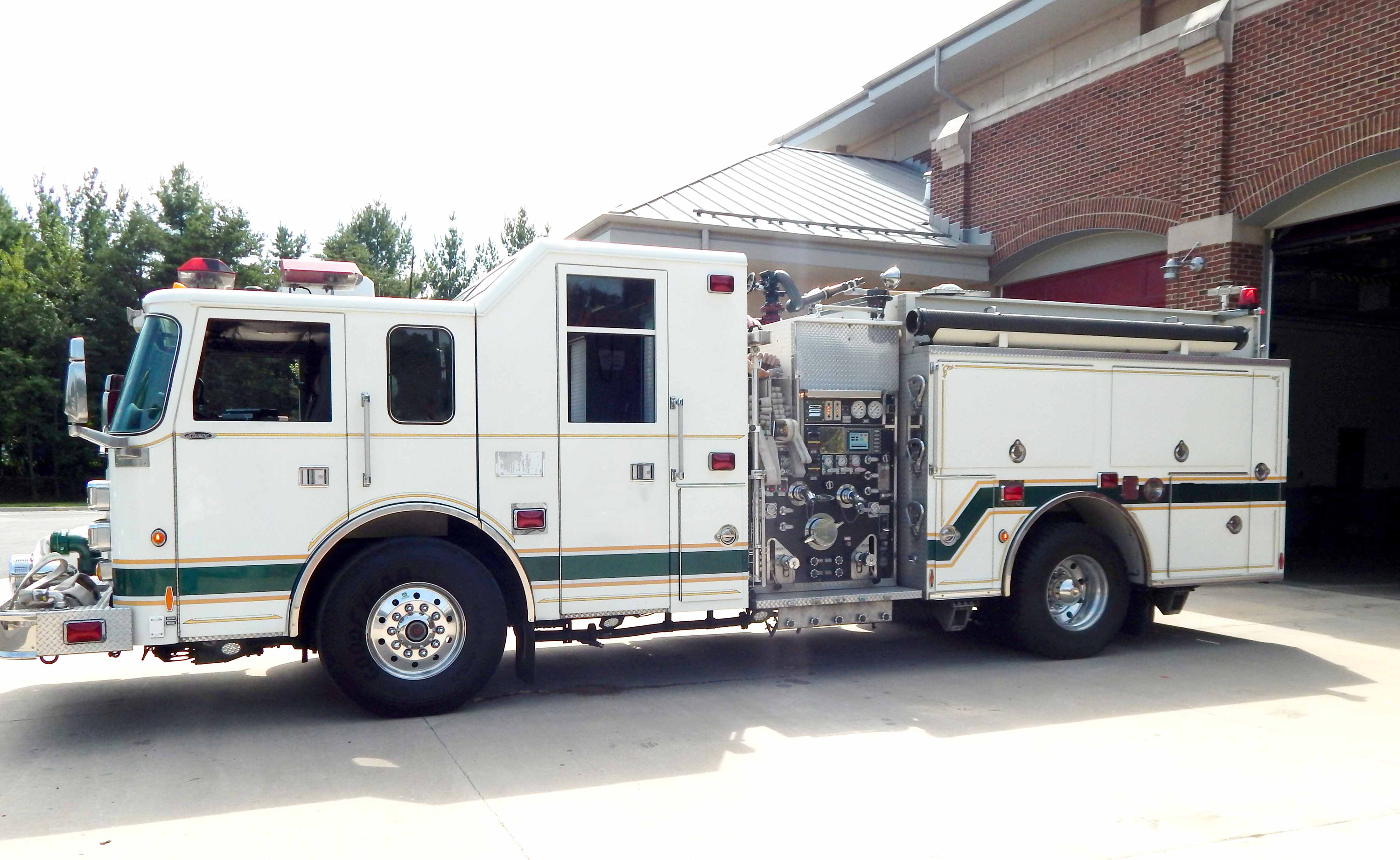 2000 Pierce Lance Custom Pumper | Used Truck Details