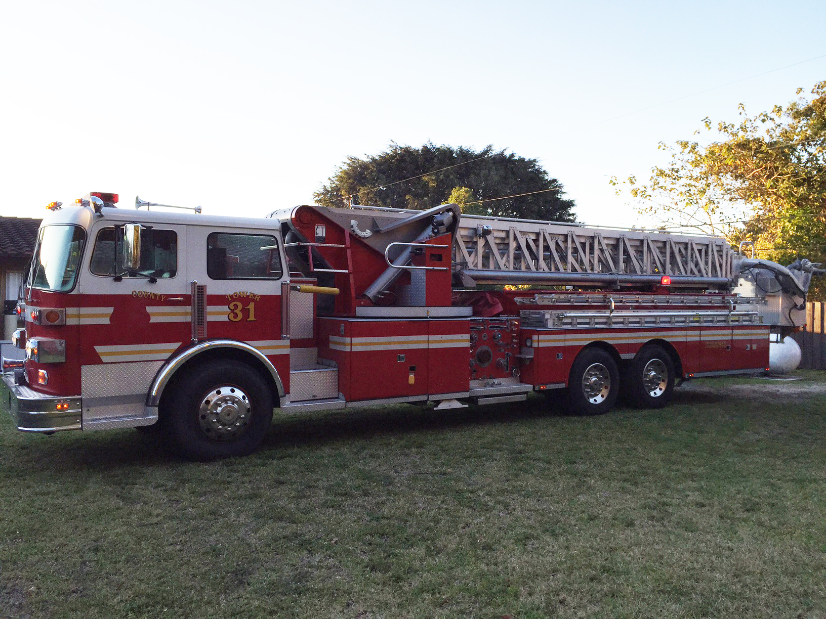 1980 Sutphen 100' Tower | Used Truck Details