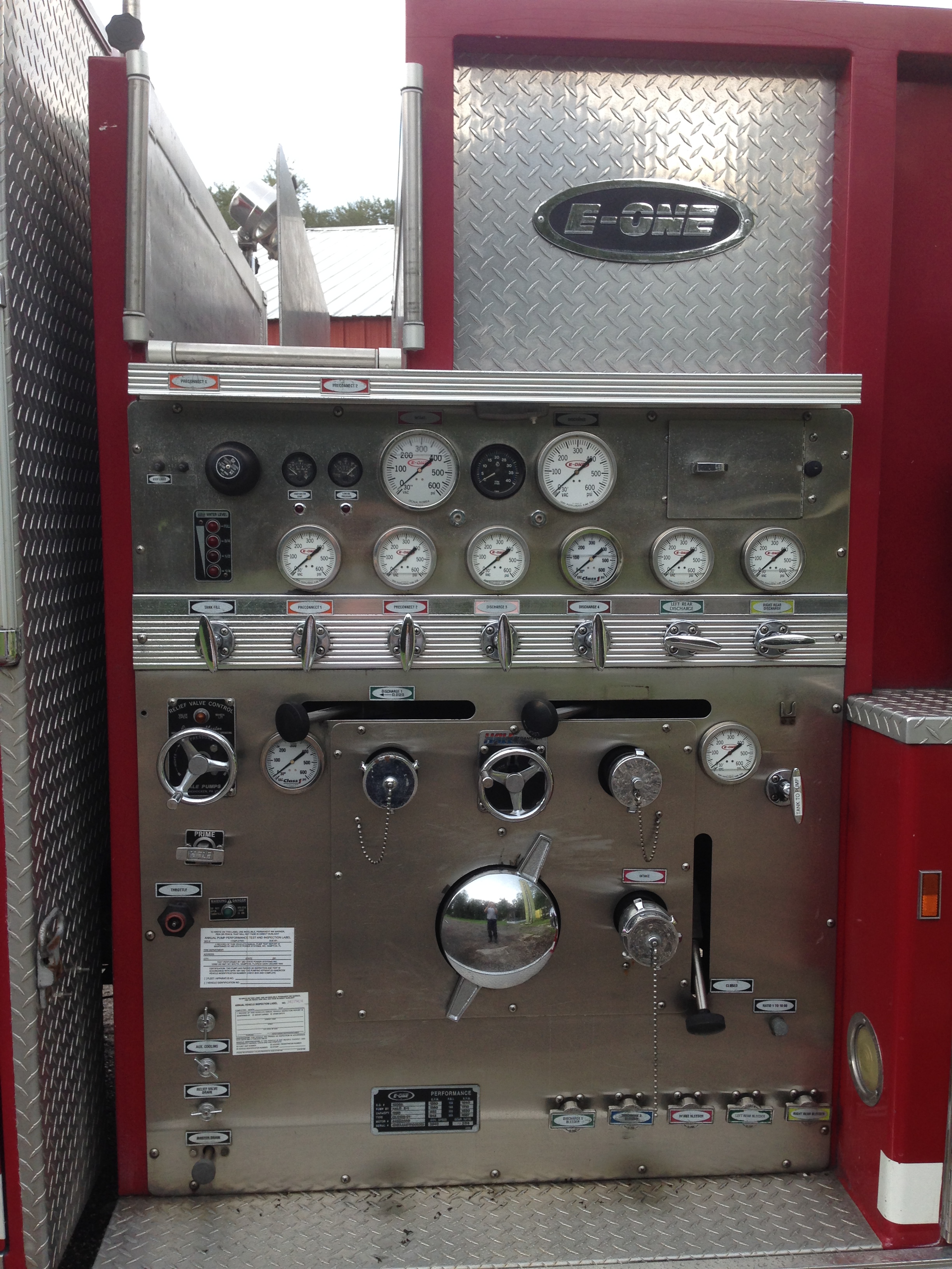 1994 E-One Sentry Custom Pumper | Used Truck Details