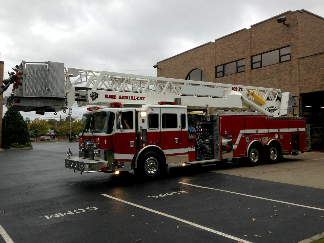 1998 KME 102' Aerialcat Quint | Used Truck Details