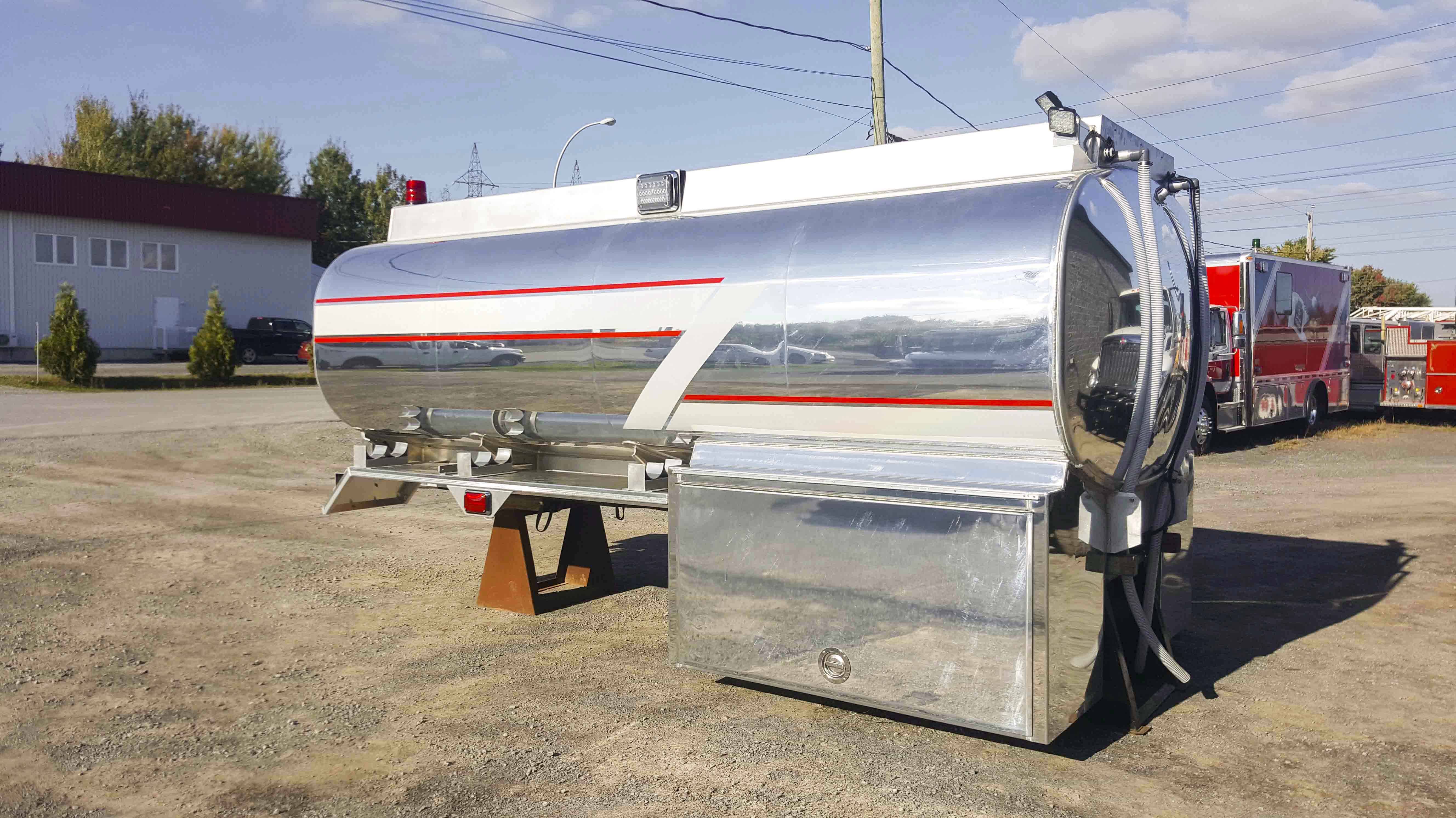 4000 Gallon Tank for Installation | Used Truck Details