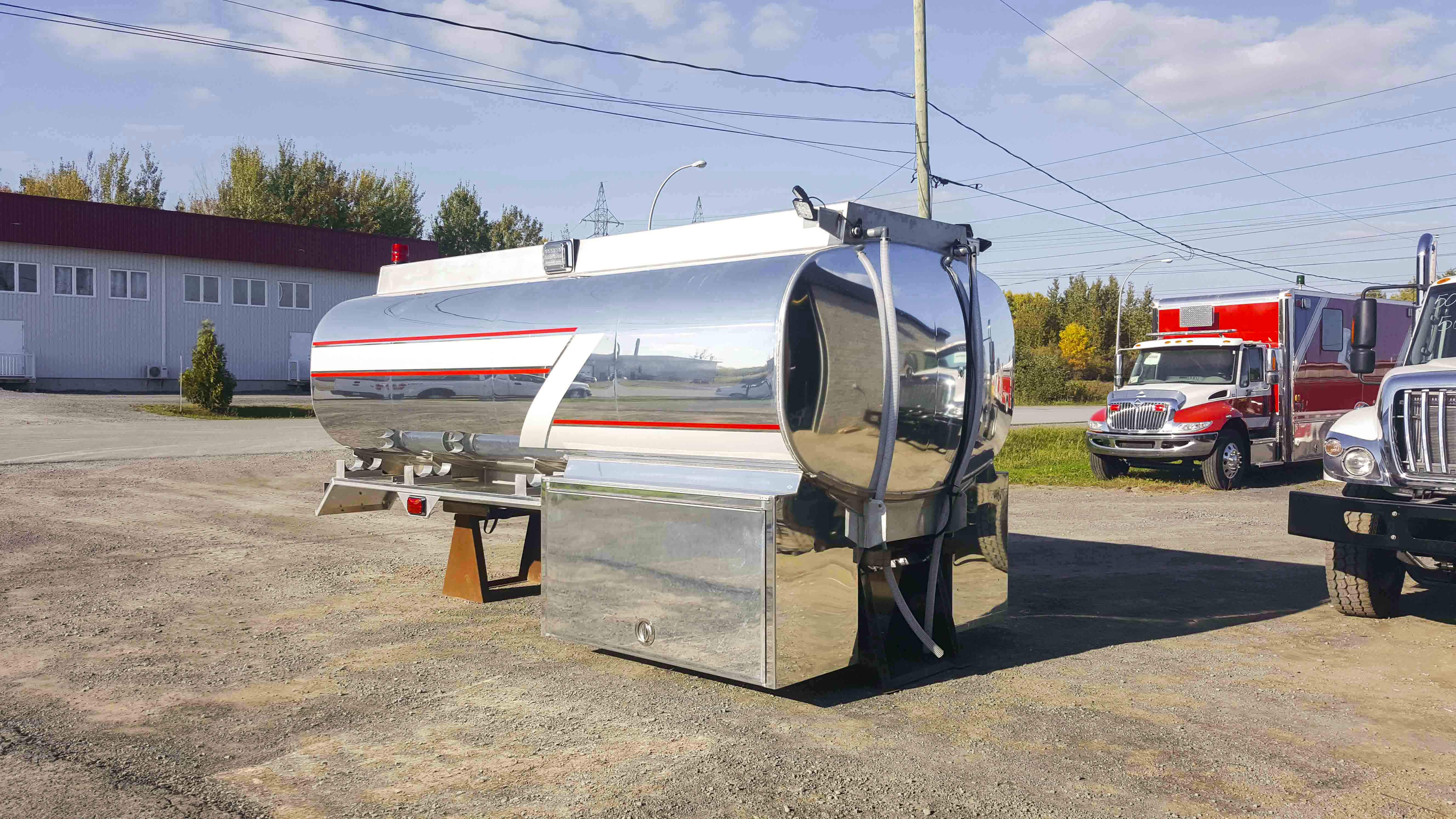 4000 Gallon Tank for Installation | Used Truck Details