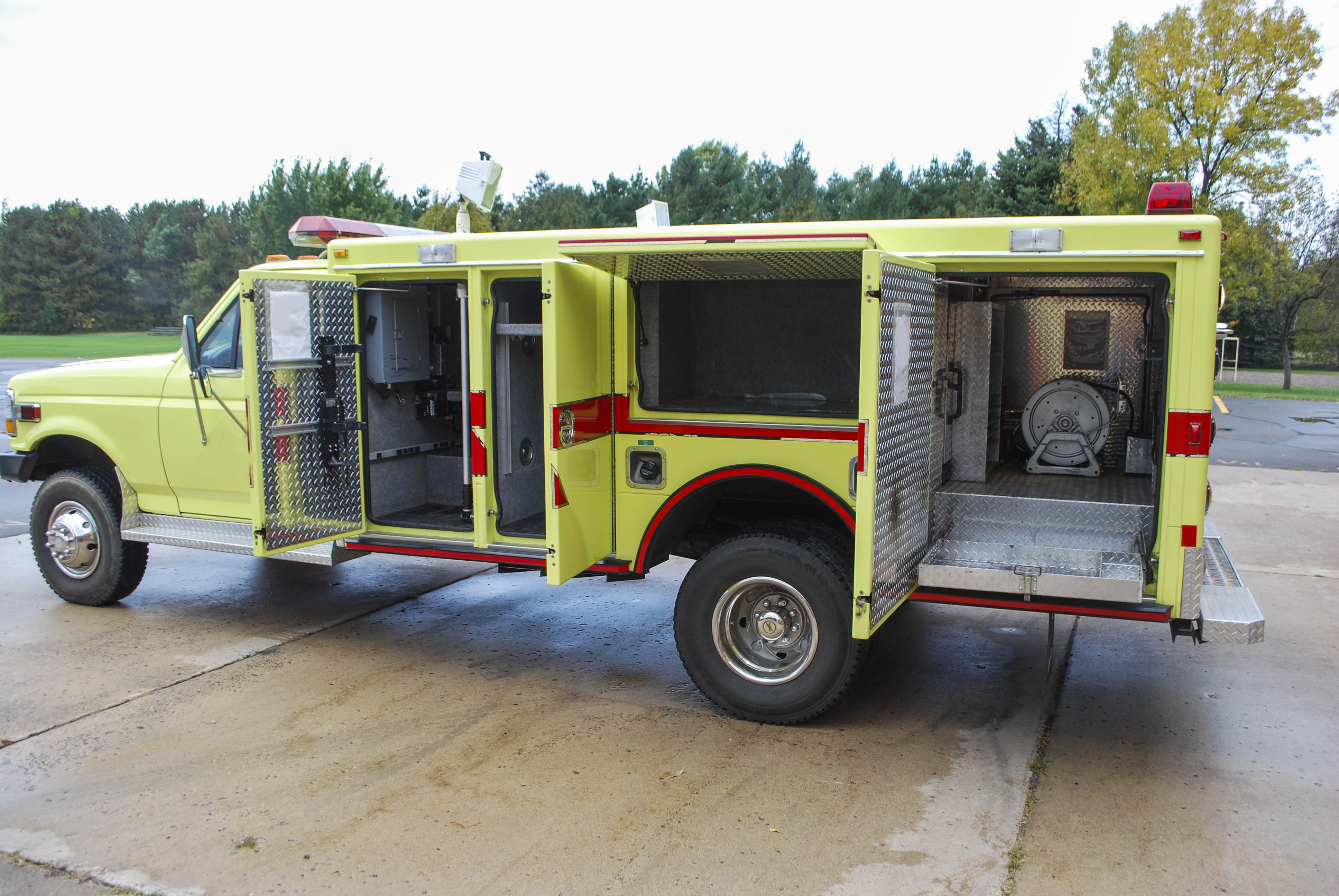 1994 Road Rescue Ford F-350 4X4 Rescue | Used Truck Details