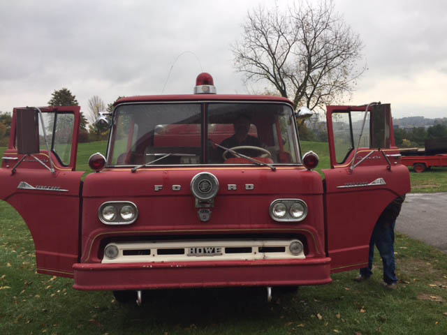 1960 Ford Custom Pumper | Used Truck Details