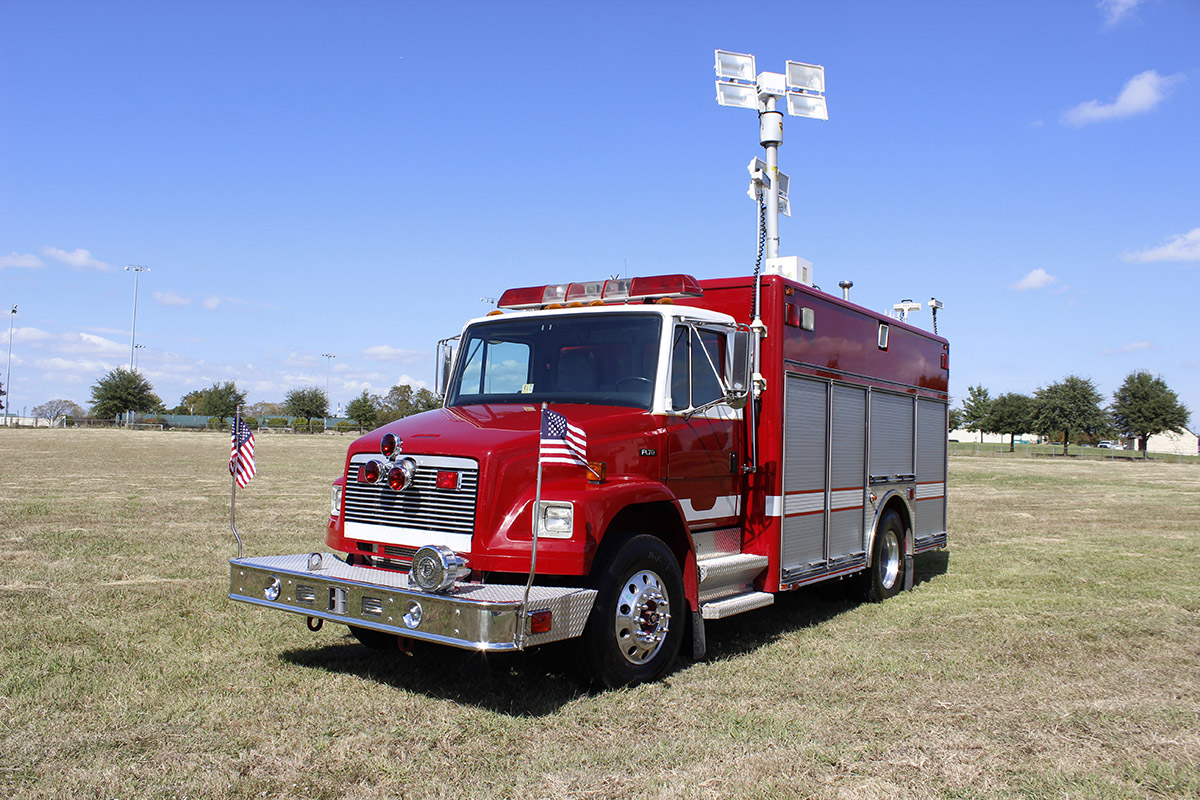 2001 Pierce Freightliner Light & Air Emergency Rescue Unit | Used Truck ...